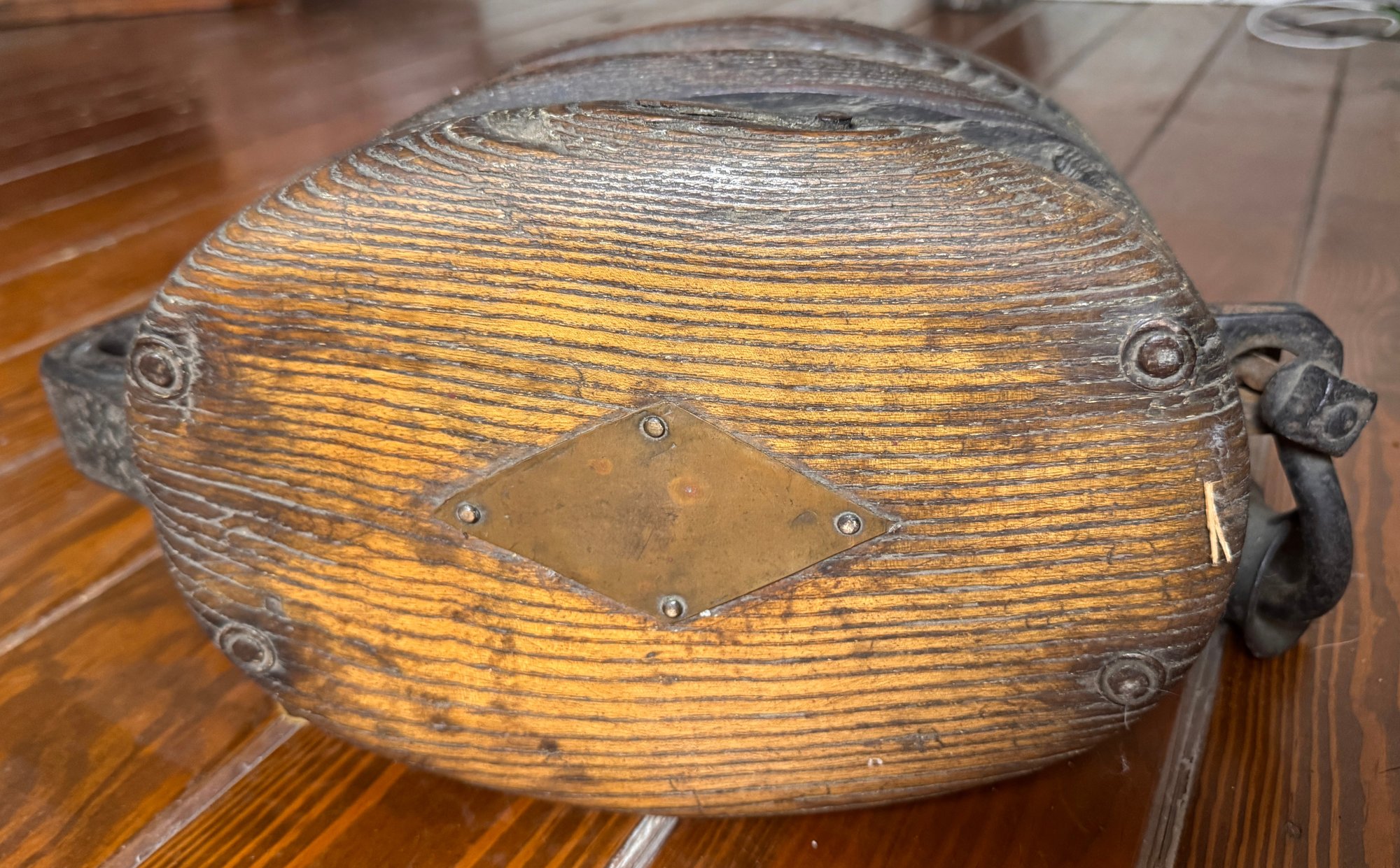 Antique Double Block Pulley #2231317 | Auctionninja.com