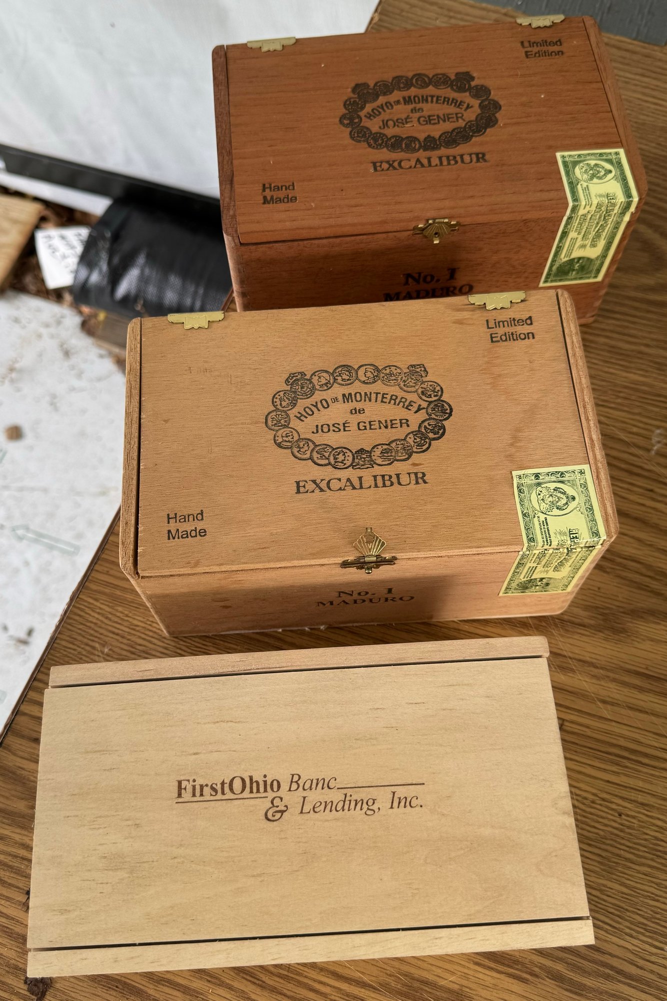 Wooden Boxes, Two Cigar #2008027 | Auctionninja.com