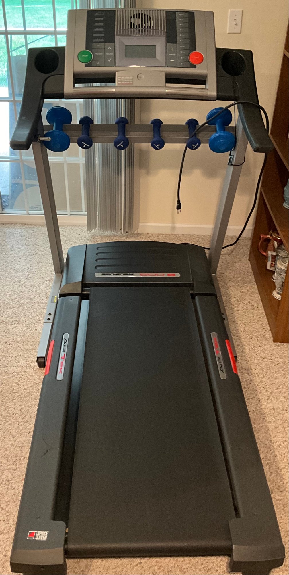 Pro-Form 600 S Folding Treadmill #1957630 | Auctionninja.com