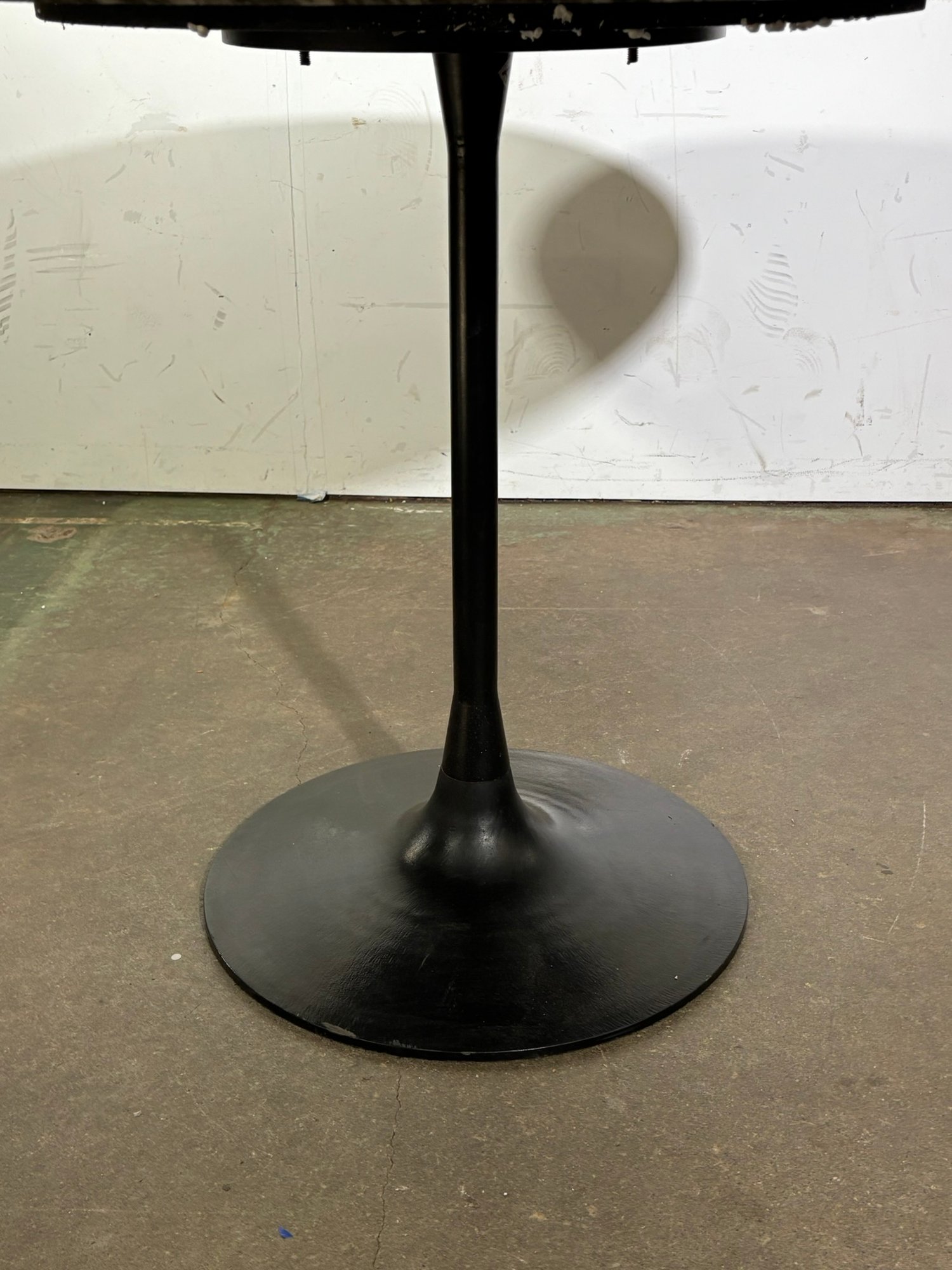 A Saarinen Style Tulip Based Bistro Table (1 Of 2) #40824457 ...