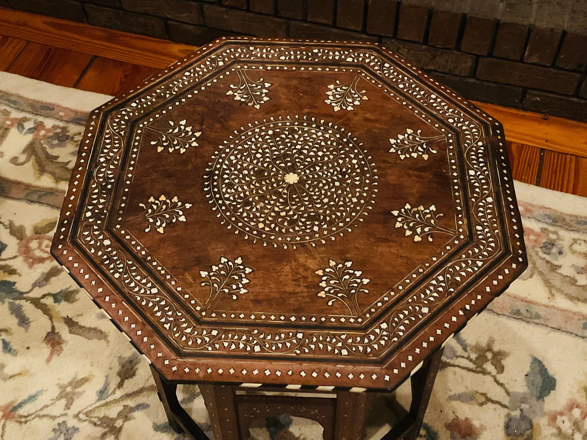 Antique Anglo-Indian Octagonal Inlaid Table By Lal Brij Lal #2219428 ...