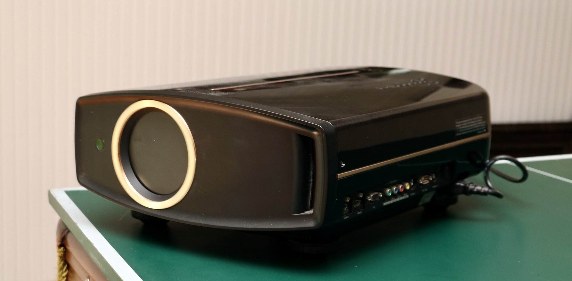 JVC Reference Series D-ILA Projector DLA-RS20 #2138282 | Auctionninja.com