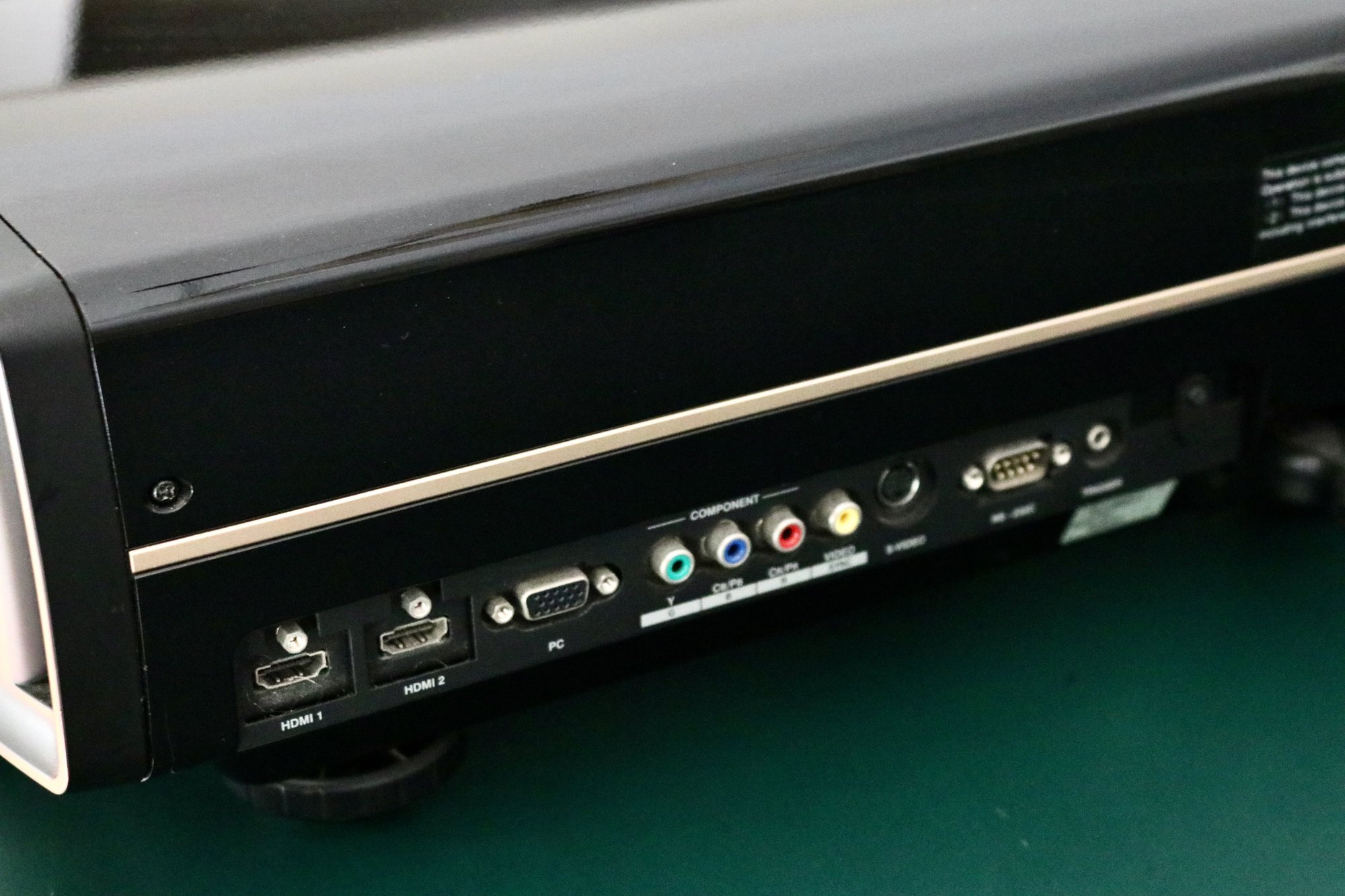 JVC Reference Series D-ILA Projector DLA-RS20 #2138282 | Auctionninja.com