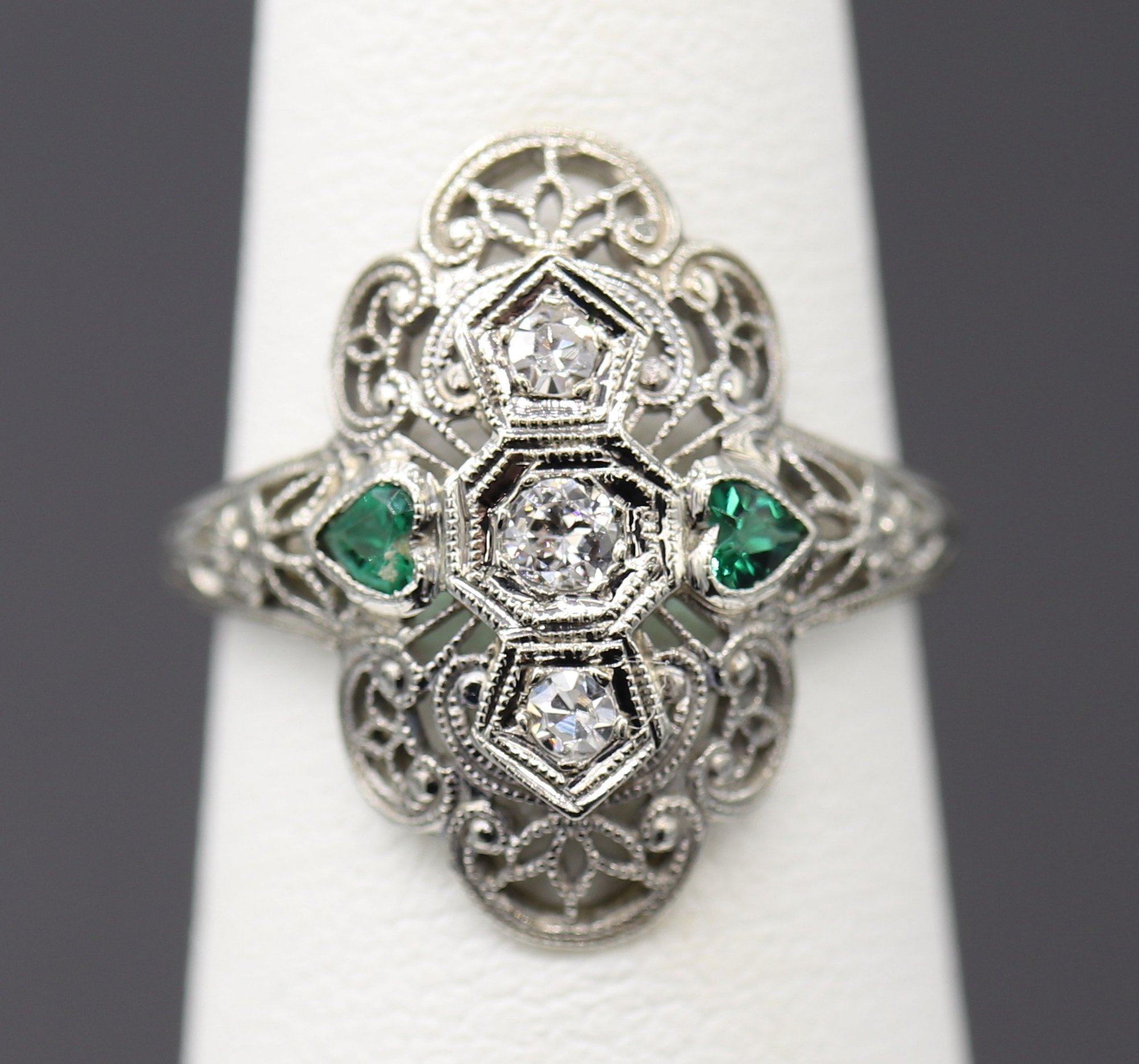 18K White Gold Filigree Ring With Triple Diamonds & Emerald Accents ...