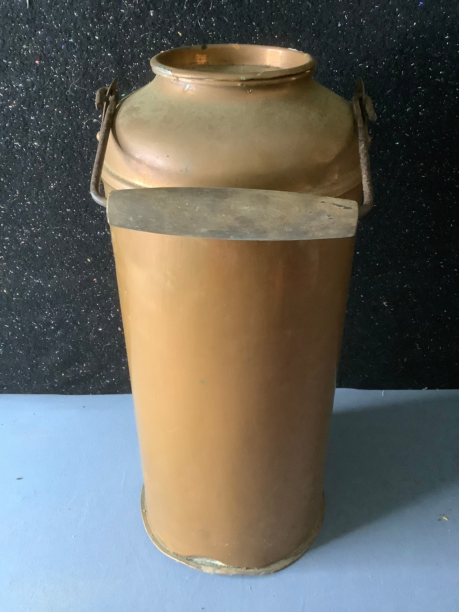 Antique Copper Milk Can #2147453 | Auctionninja.com