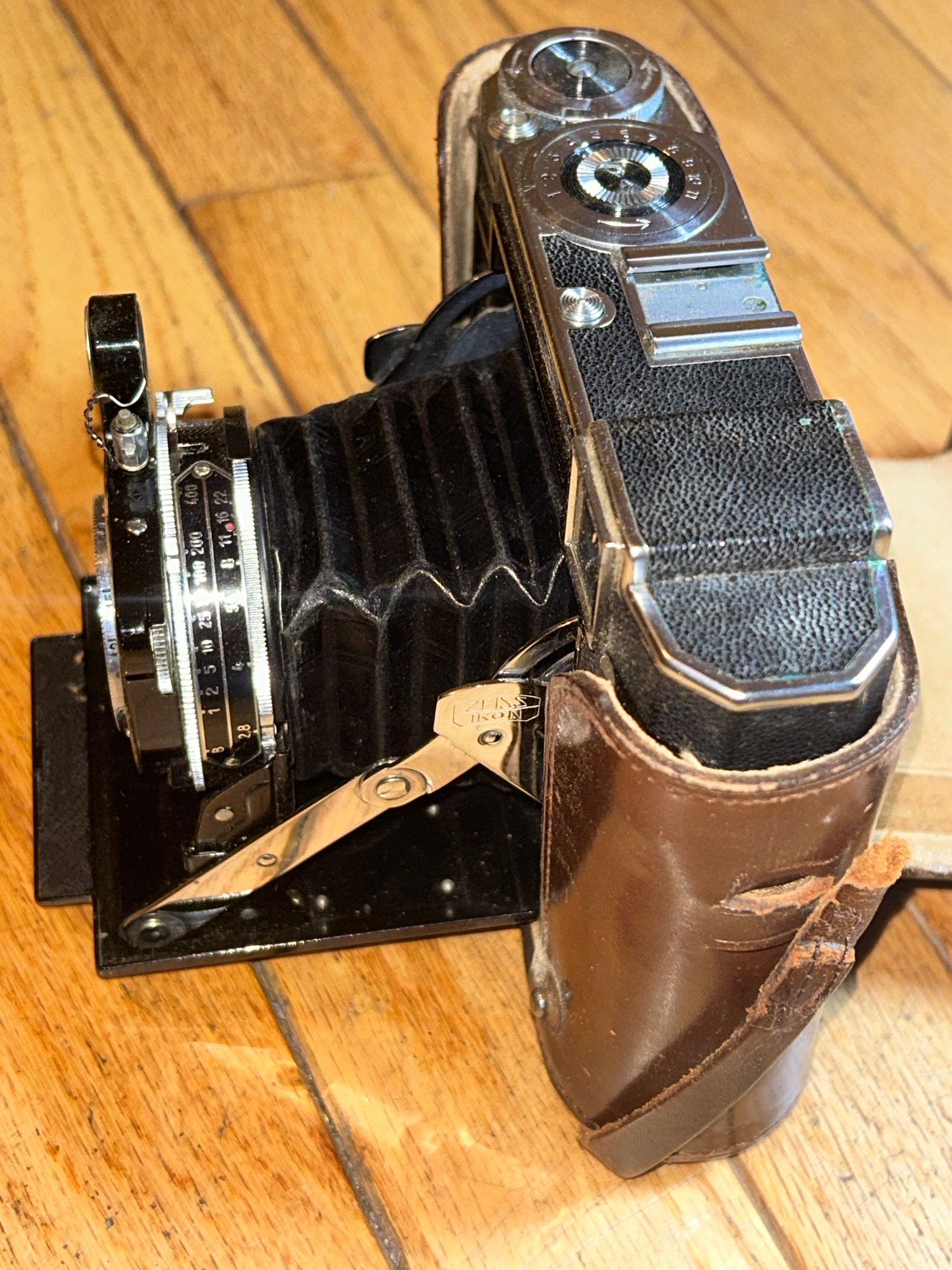 Vintage 1930s ZEISS IKON 'COMPUR RAPID' Folding Bellows Camera With ...