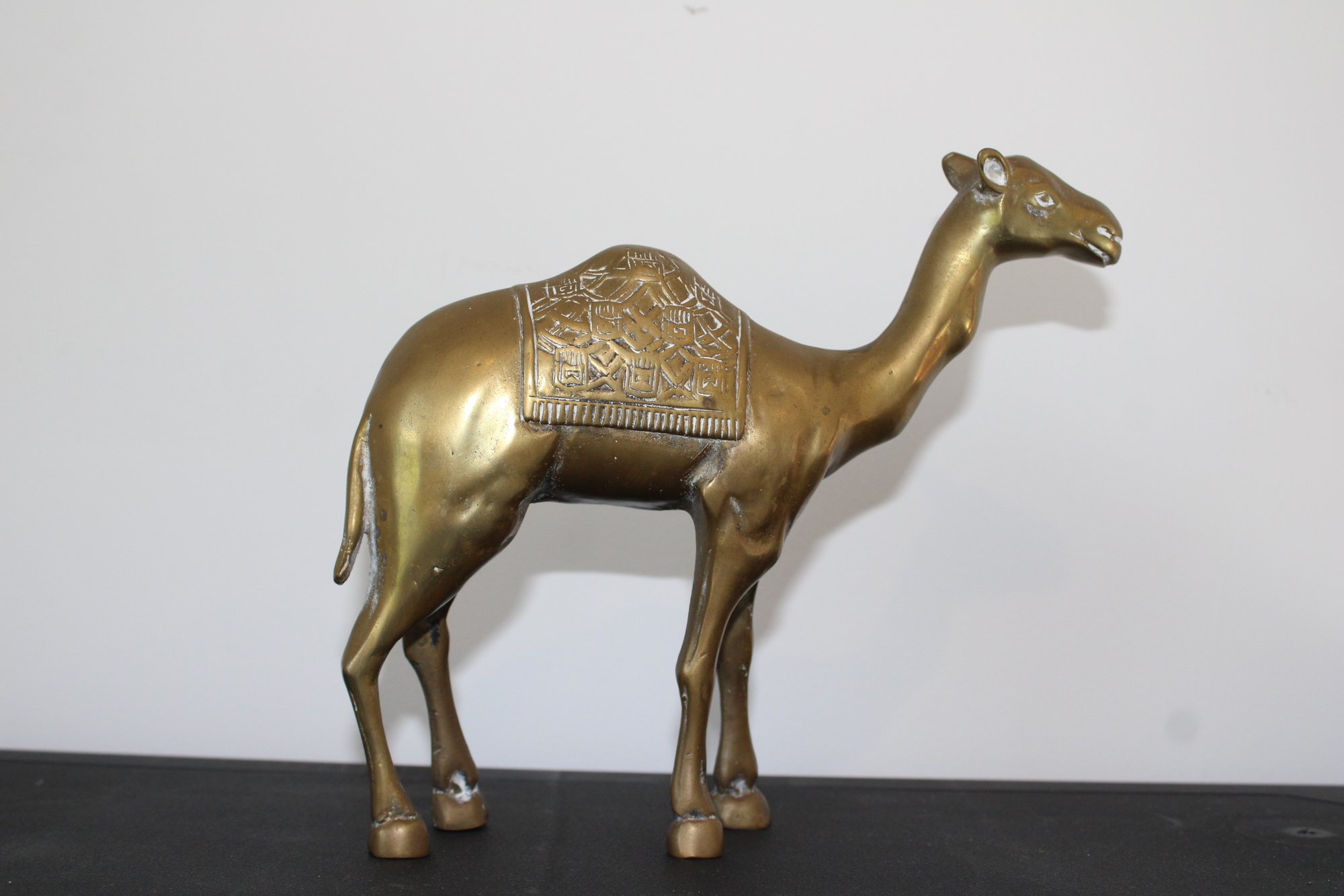 Vintage Solid Brass Etched Camel Statue #2190877 | Auctionninja.com