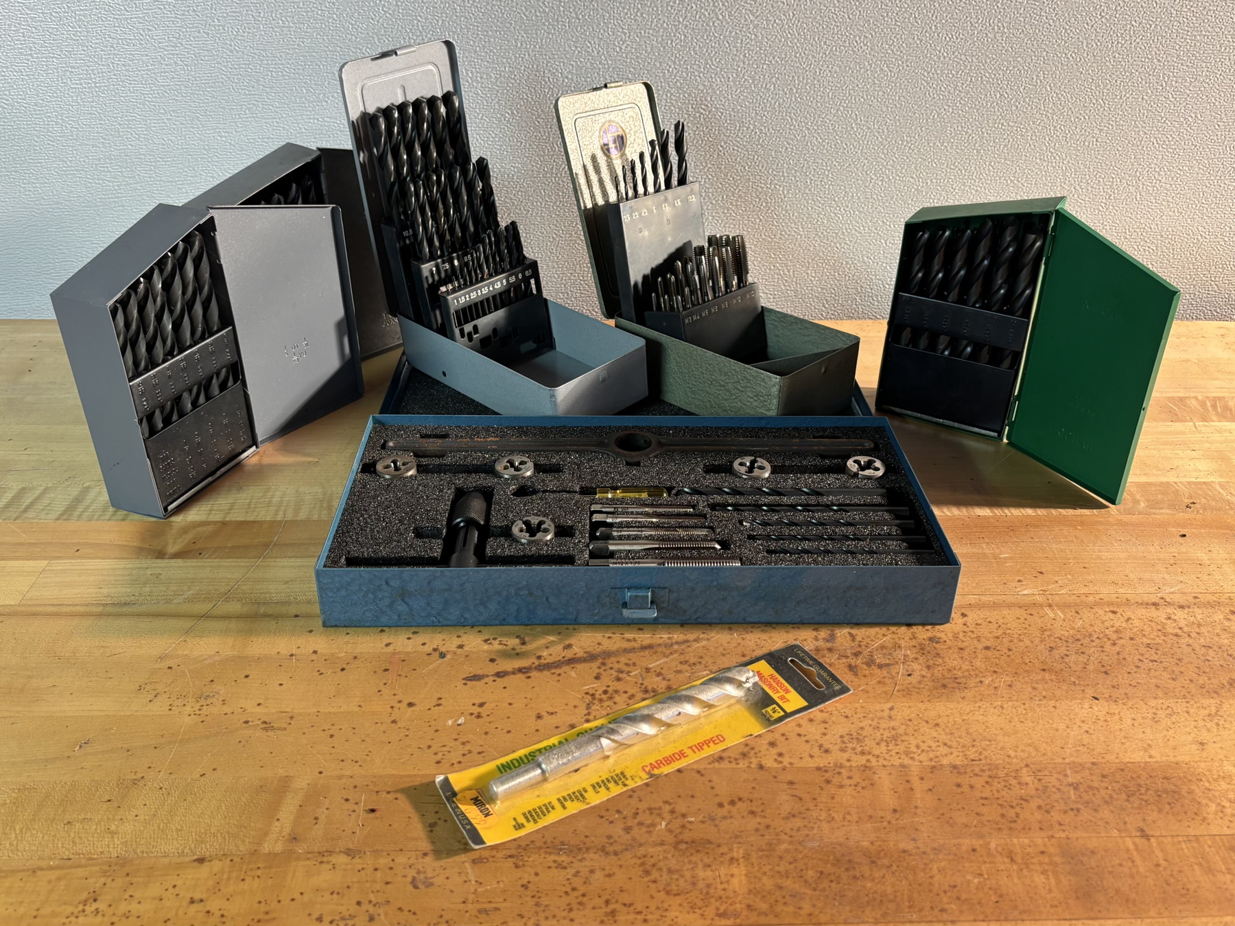 Lots Of Drill Bits And Bit Boxes #40872925 | Auctionninja.com