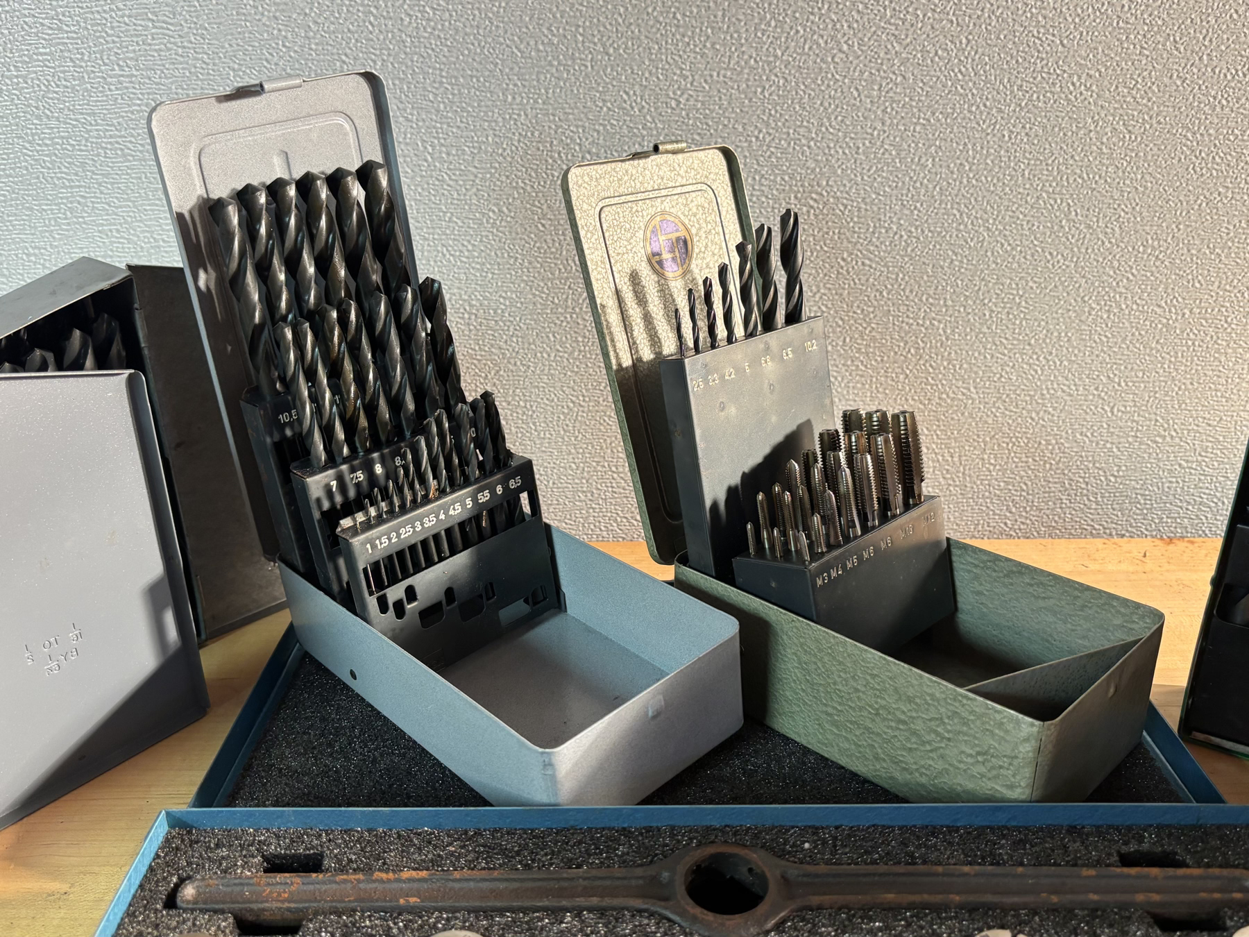 Lots Of Drill Bits And Bit Boxes #40872925 | Auctionninja.com