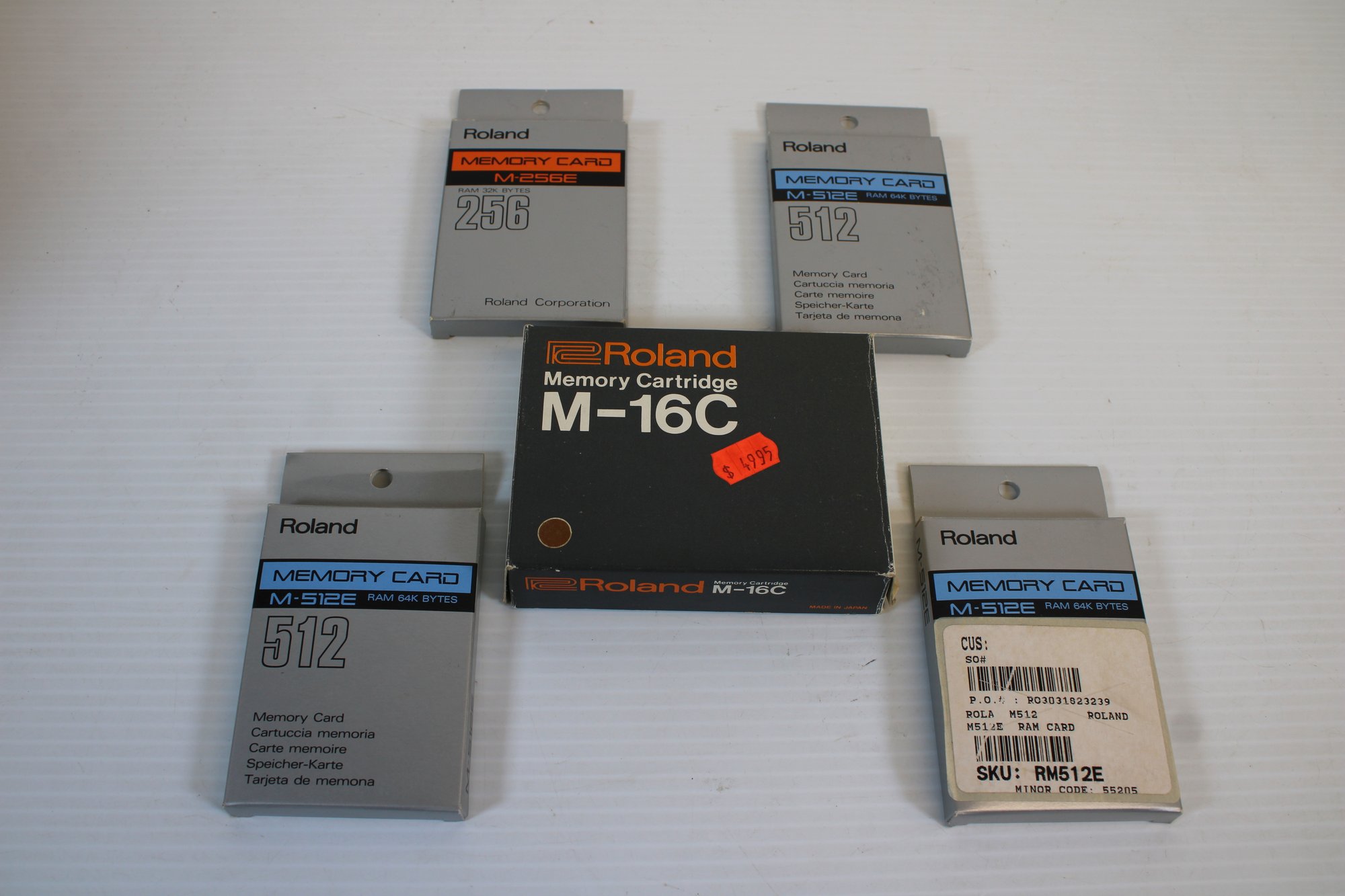 Mixed Lot Of Roland Memory Cards For Roland Piano, Synthesizer, Etc ...