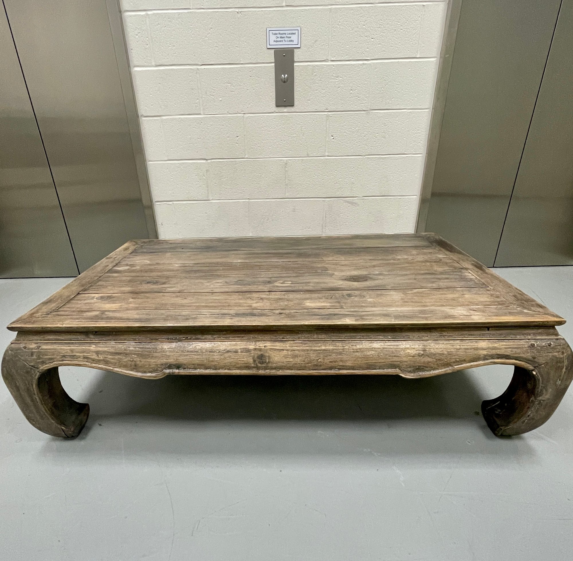 An Antique Chinese Chow Leg Kang Table - Rustic #40795985 ...