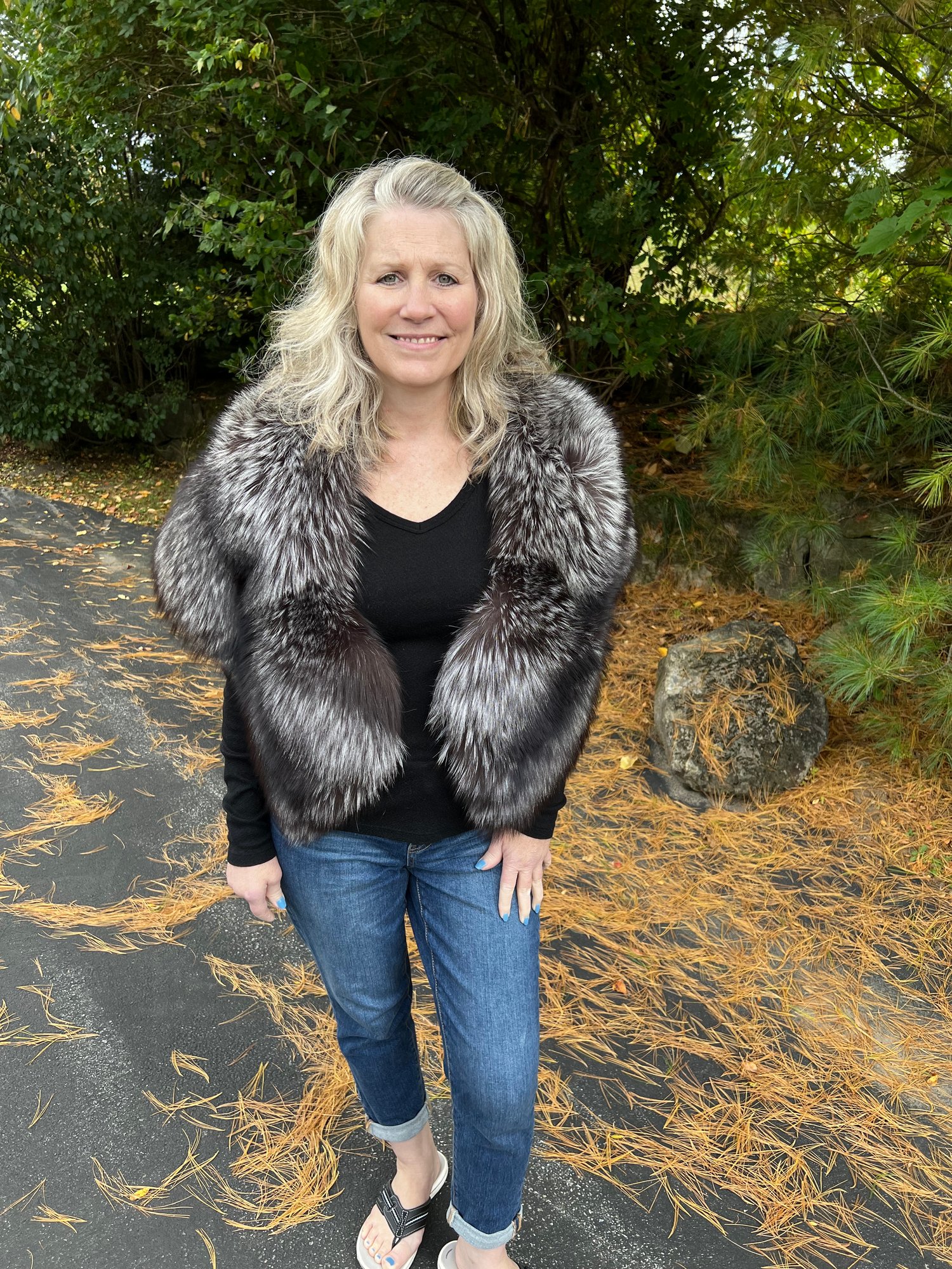 Silver Fox Fur Wrap #1982171 | Auctionninja.com