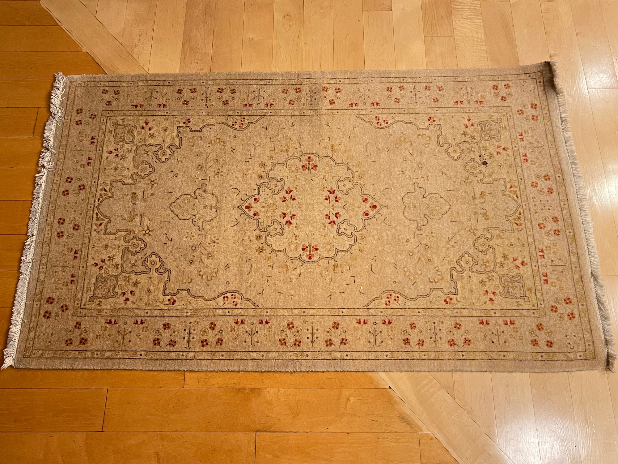 Hand Made Wool Rug #1945402 | Auctionninja.com