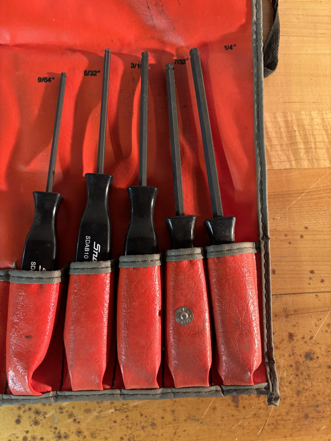 Snap On Screw Drivers #40873501 | Auctionninja.com