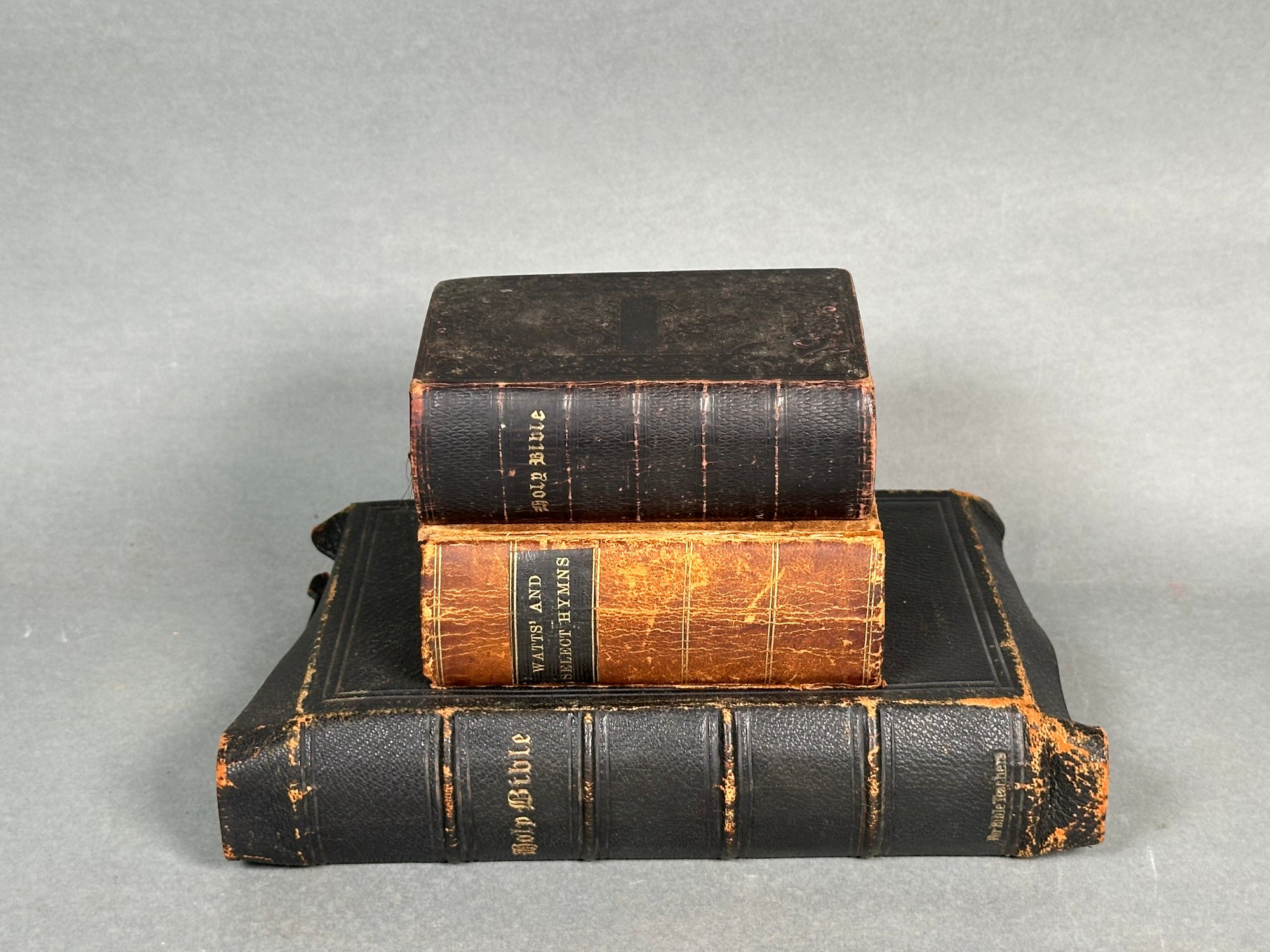 Antique Bibles #40804060 | Auctionninja.com