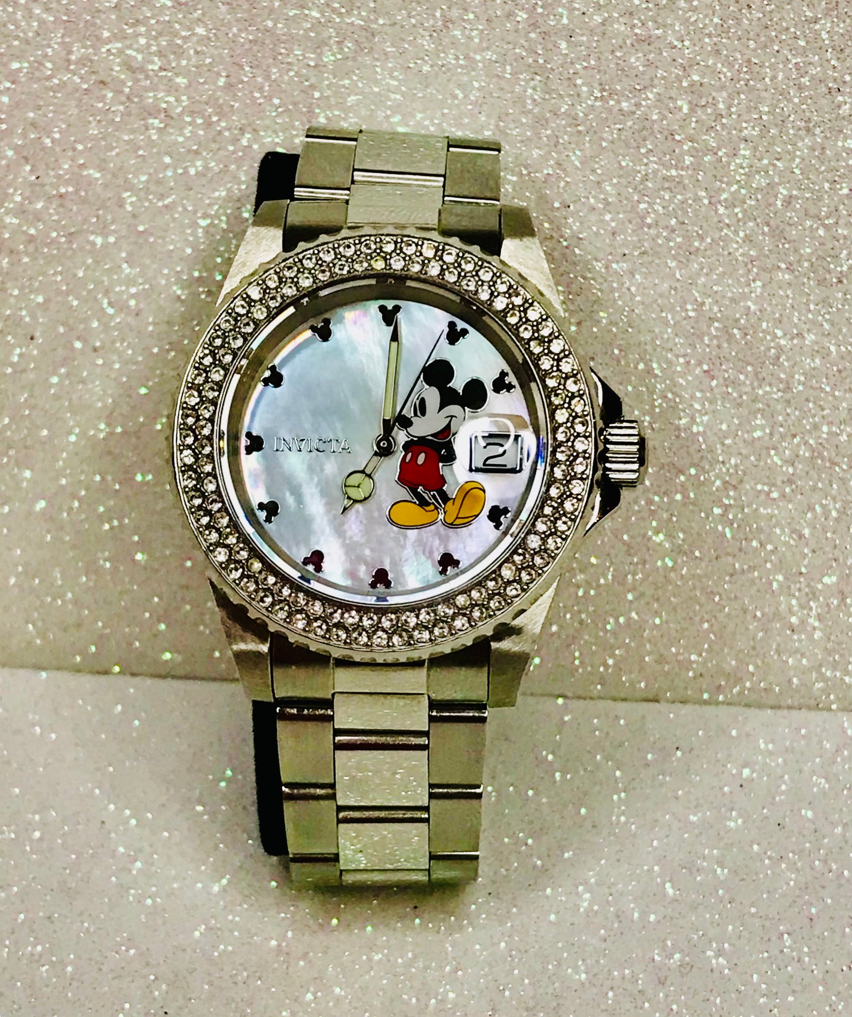 Invicta Limited Edition "Angel" Disney Micky Mouse Ladies Watch ...