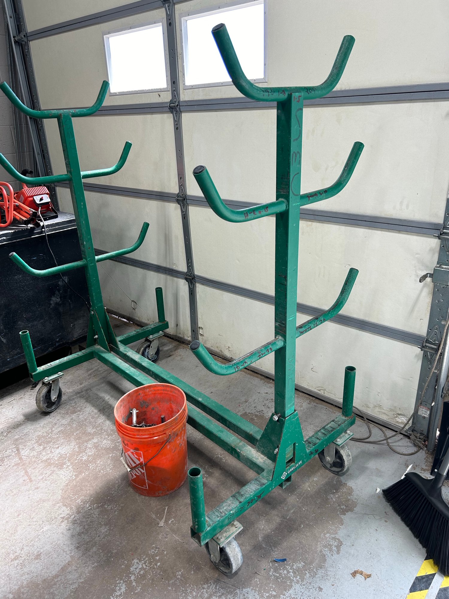 Greenlee 688 Rolling Pipe/conduit Rack System # 2 #1828672 ...