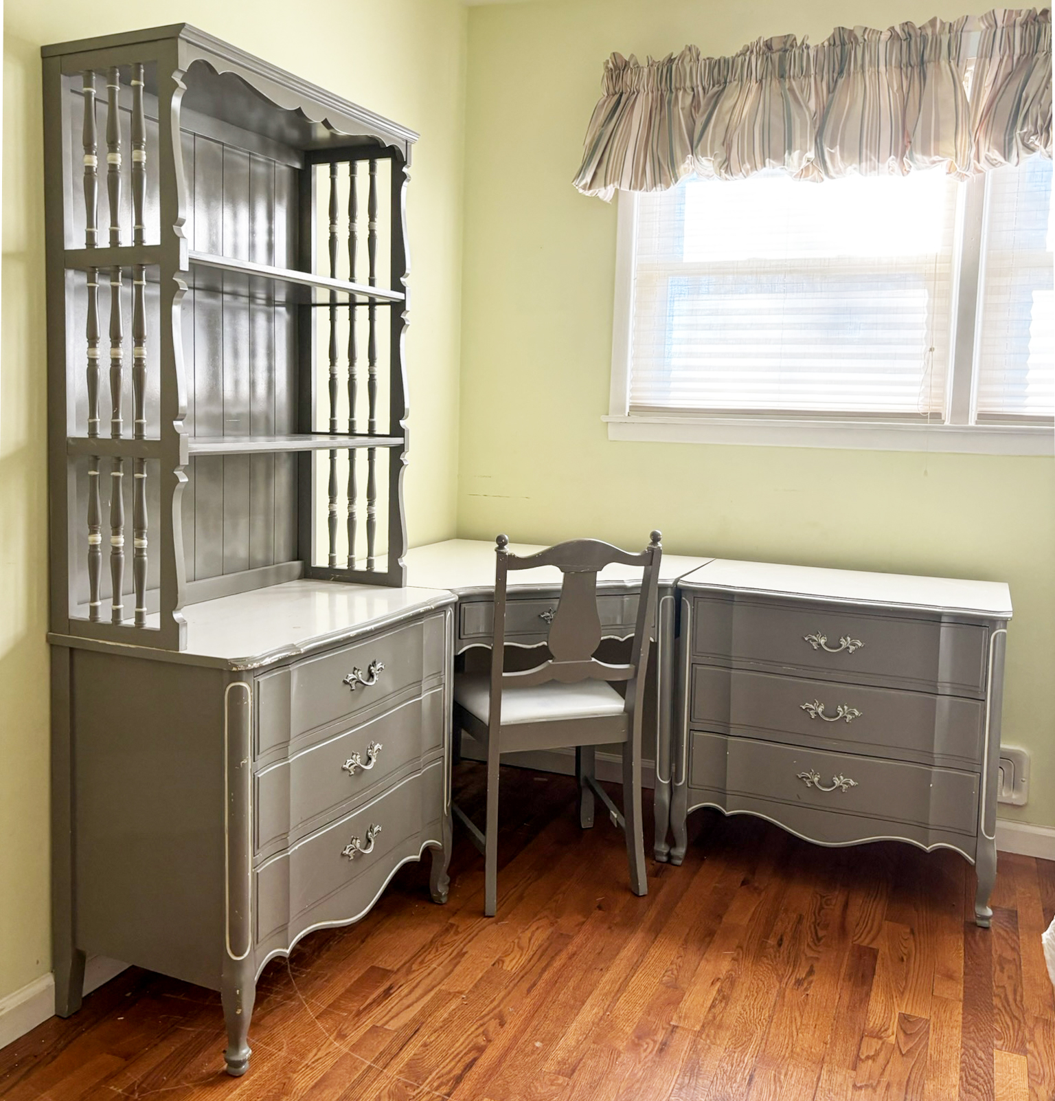 Dixie Furniture Stuttgart Ar