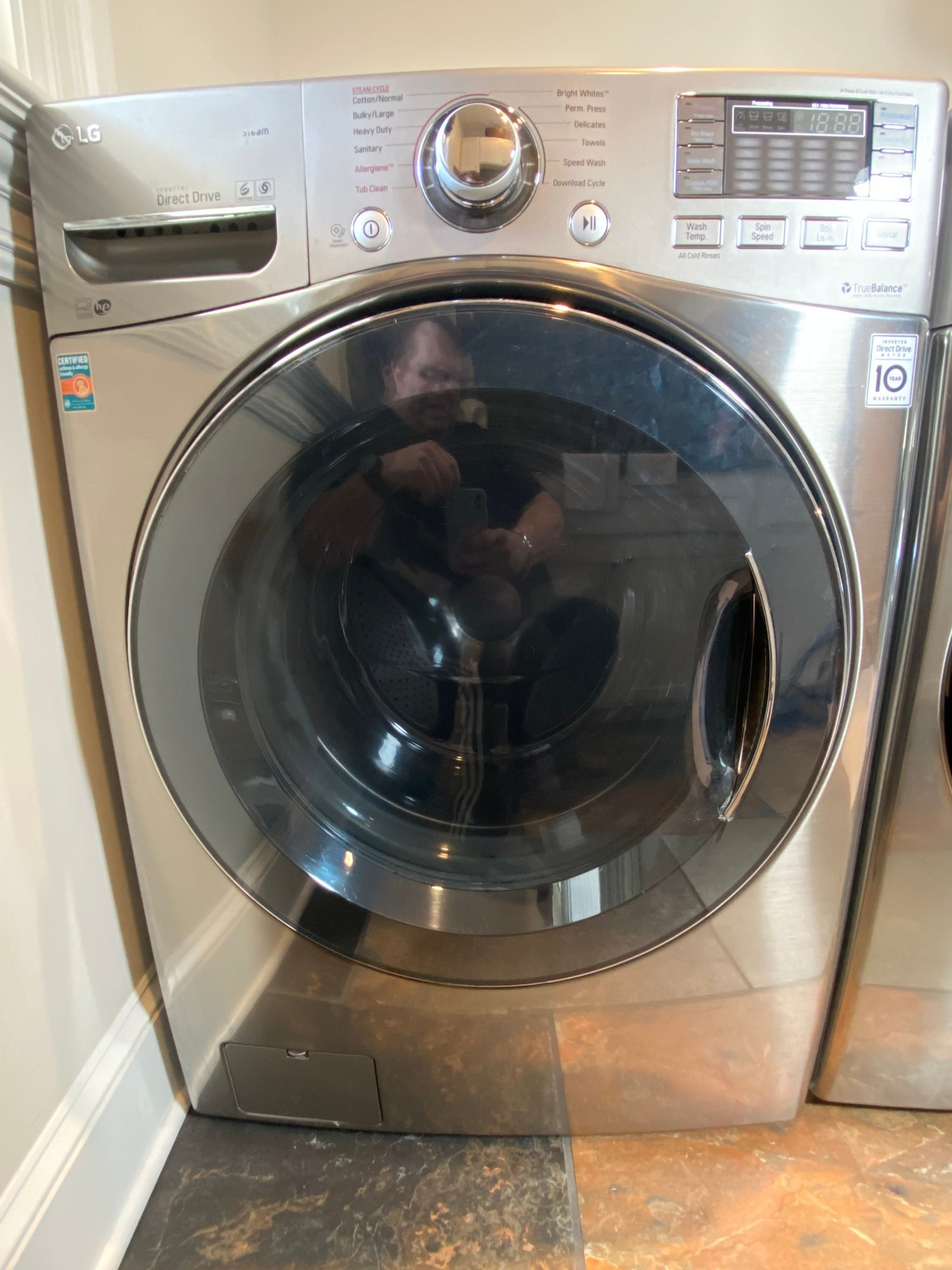 Fabulous LG Washing Machine - Direct Drive Motor - Model 3570 - Energy ...
