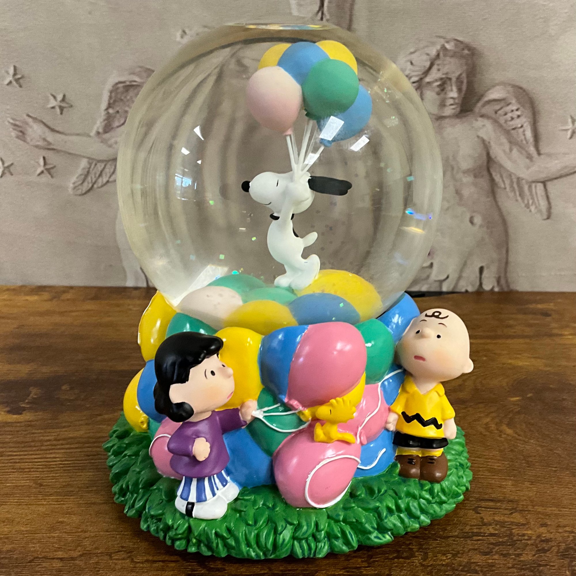 Rare Westland Peanuts Snoopy With Balloons Up Up & Away Snow Globe ...