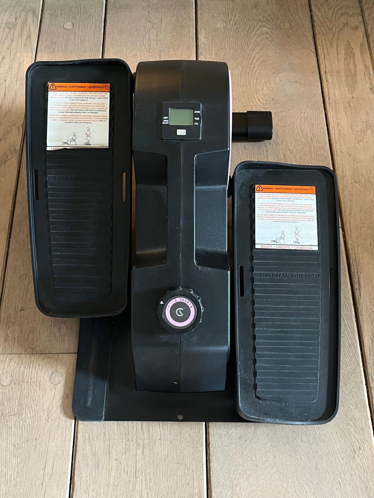 Cubii Compact Seated Elliptical Model F3B2 Under Desk Pedal Exerciser ...