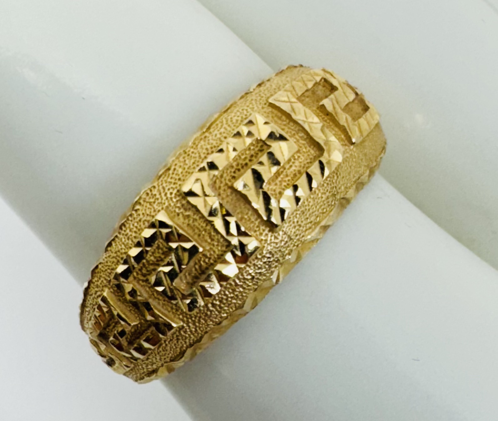 SIGNED 14K GOLD GREEK KEY DOME RING 3.8 GRAMS #2046975 | Auctionninja.com