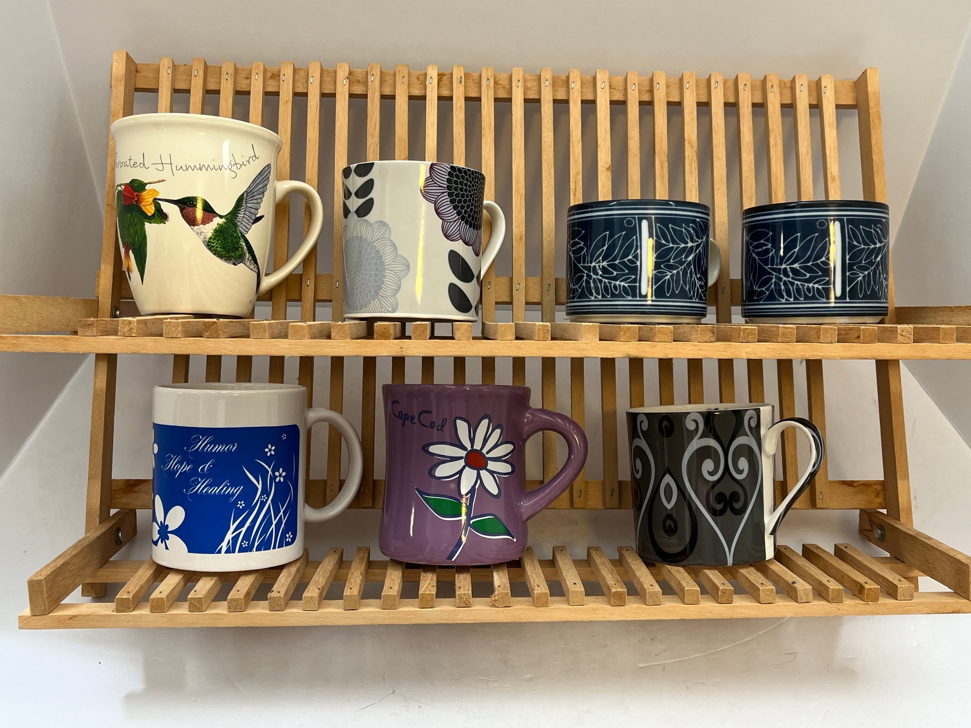 A Collection Of Seven Mugs #40800052 | Auctionninja.com