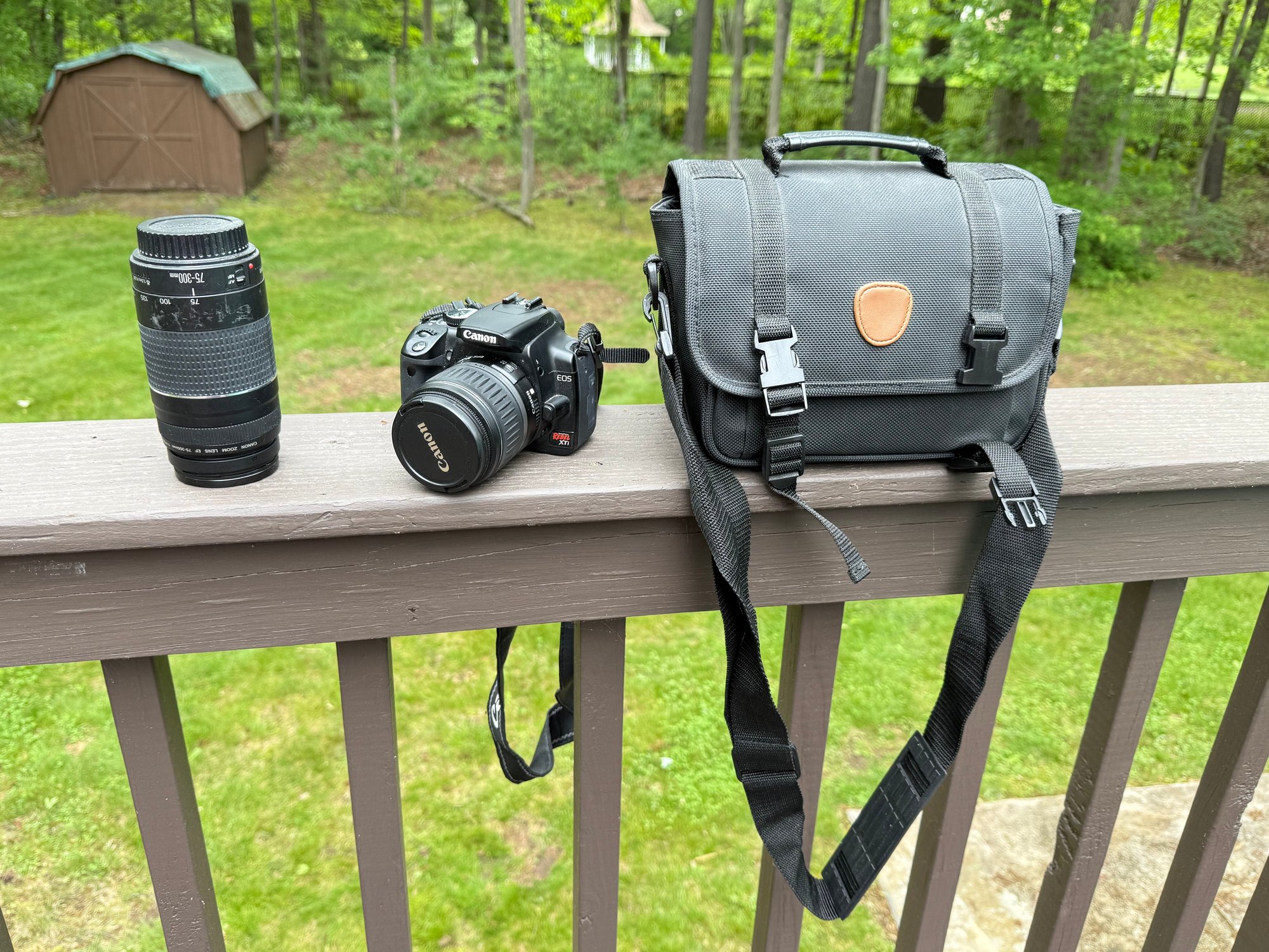 Canon Rebel XTI DS126151 Camera With Lens #40845671 | Auctionninja.com