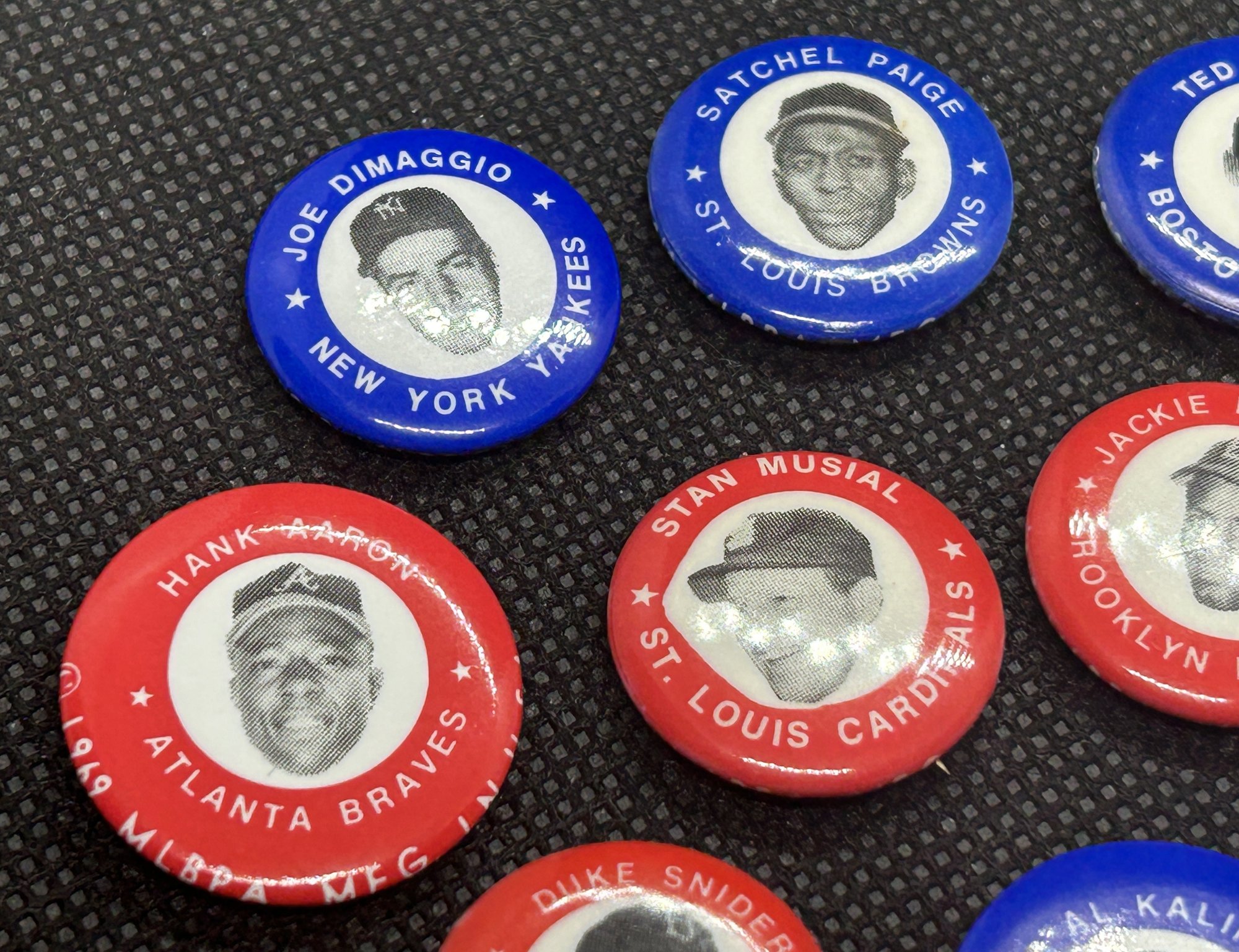 Rare Grouping Of 13 Original 1969 MLBPA Baseball Buttons- Pristine ...