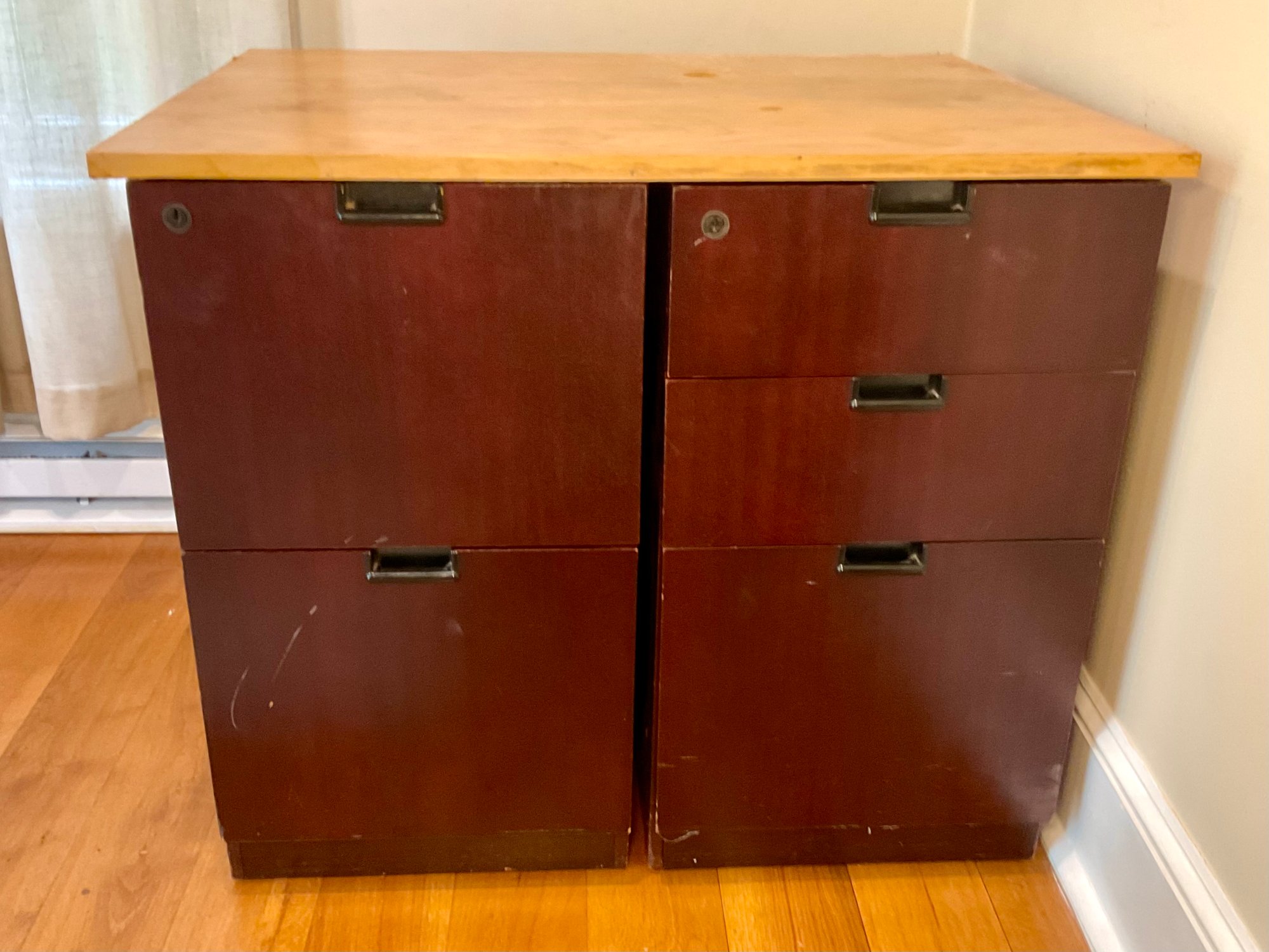 Set Of File Cabinets #40807822 | Auctionninja.com