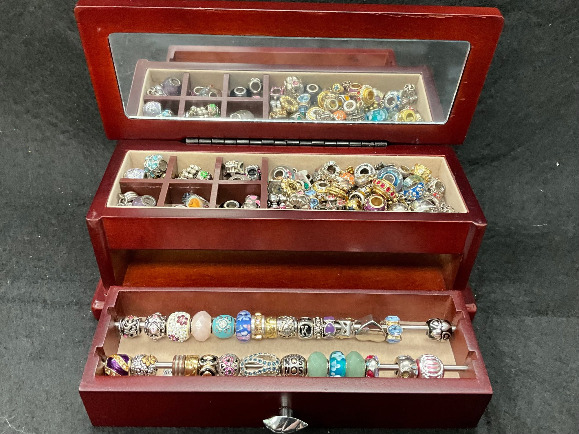 Wonderful Lot Of Beads / Charms - Unmarked - Includes Jewelry Box For ...