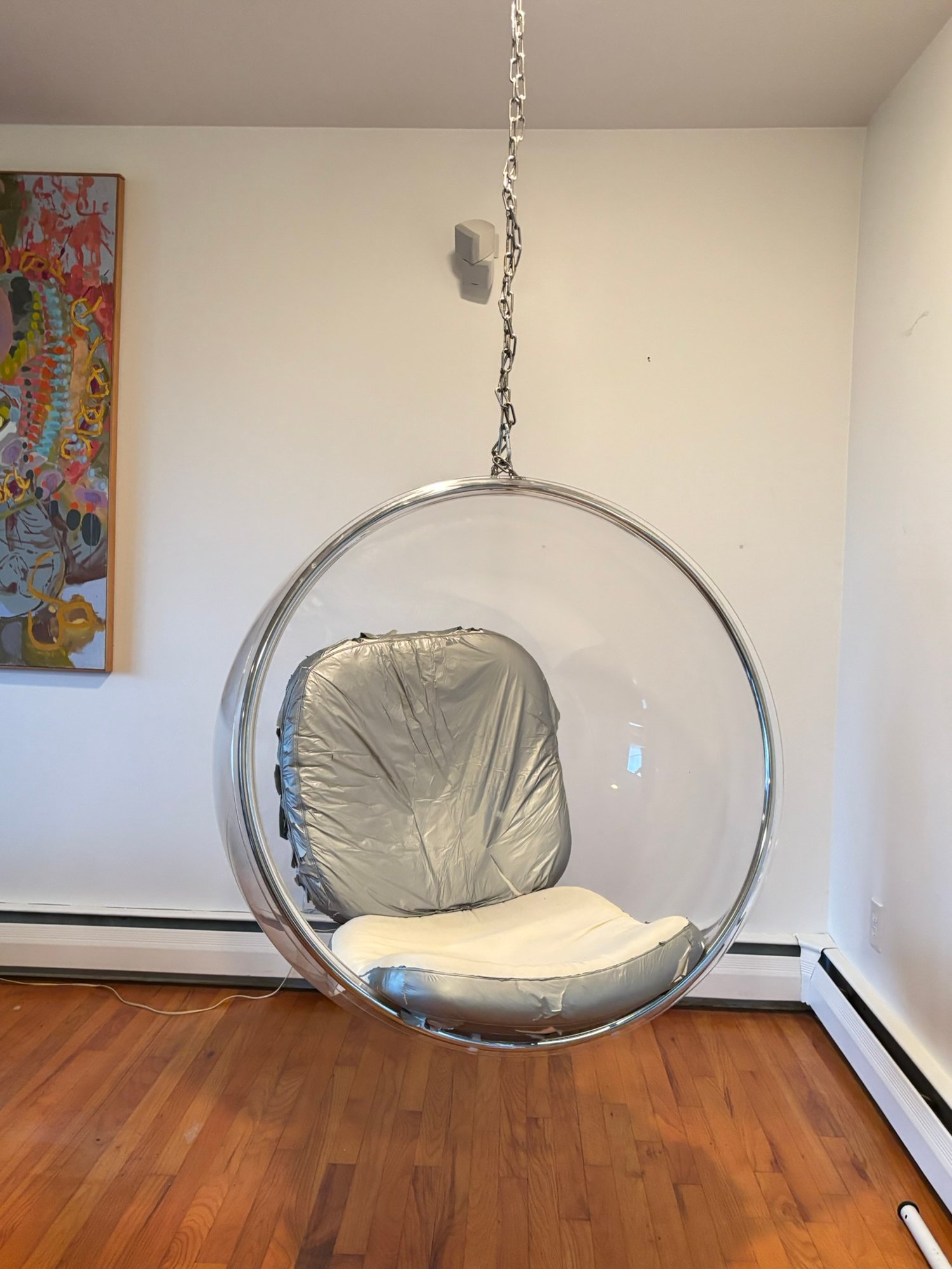 A Vintage Bubble Chair By Eero AARNIO #40822161 | Auctionninja.com