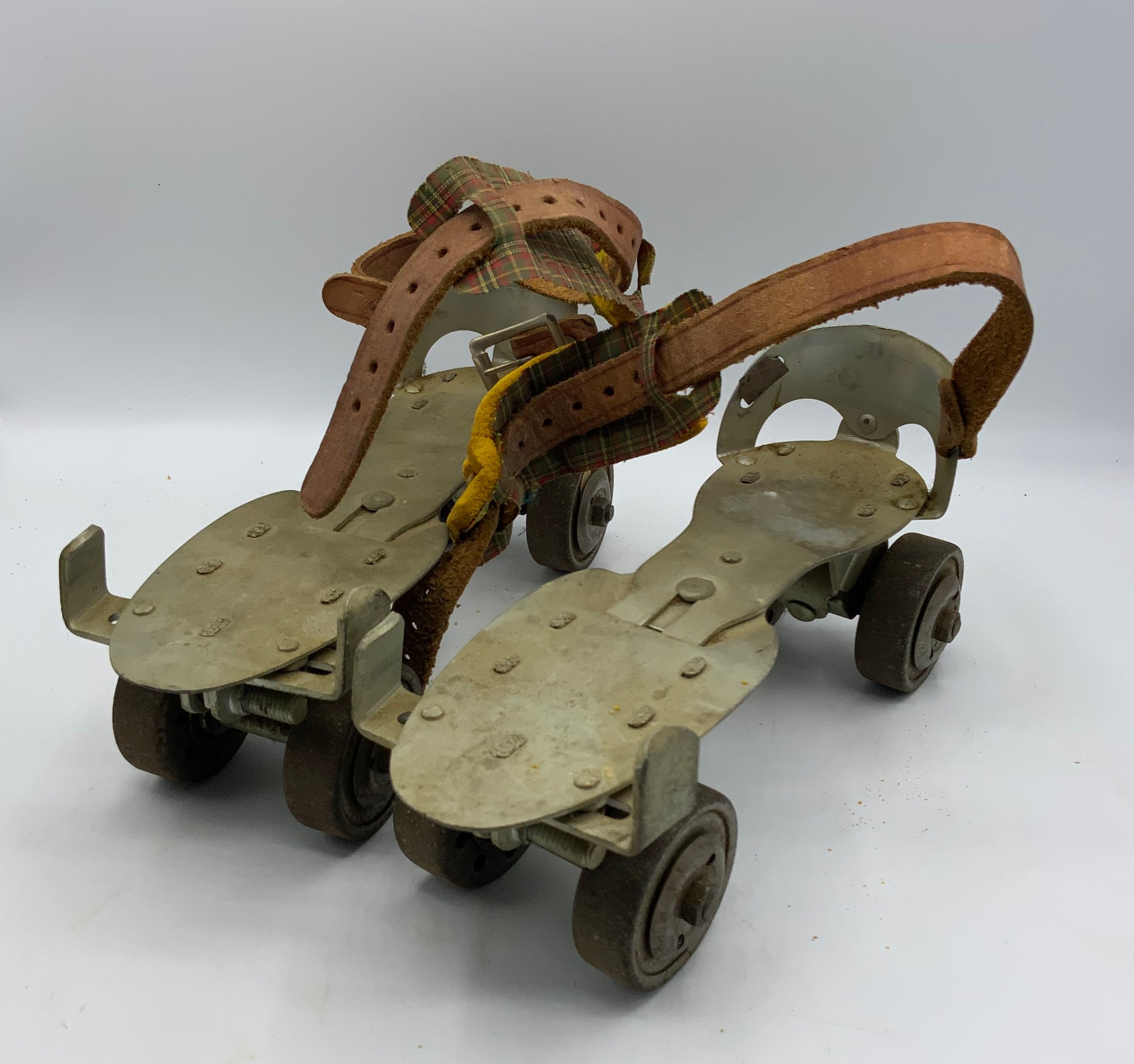 Vintage Union Hardware Co Metal Roller Skates ~ Speedee ~ (J) #40799616 ...