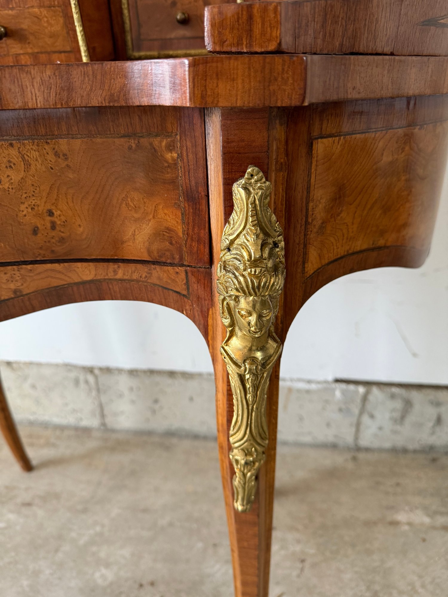 French Louis XV Style Ladies Secretary Desk #2251462 | Auctionninja.com
