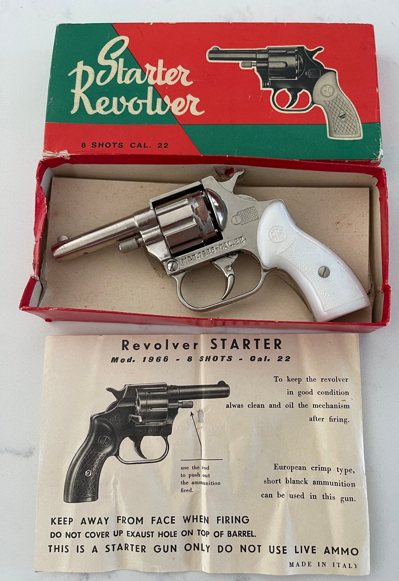 Vtg RTS Toy Cap Gun Revolver Made In Italy Model 1966 8 Shots Cal .22 ...