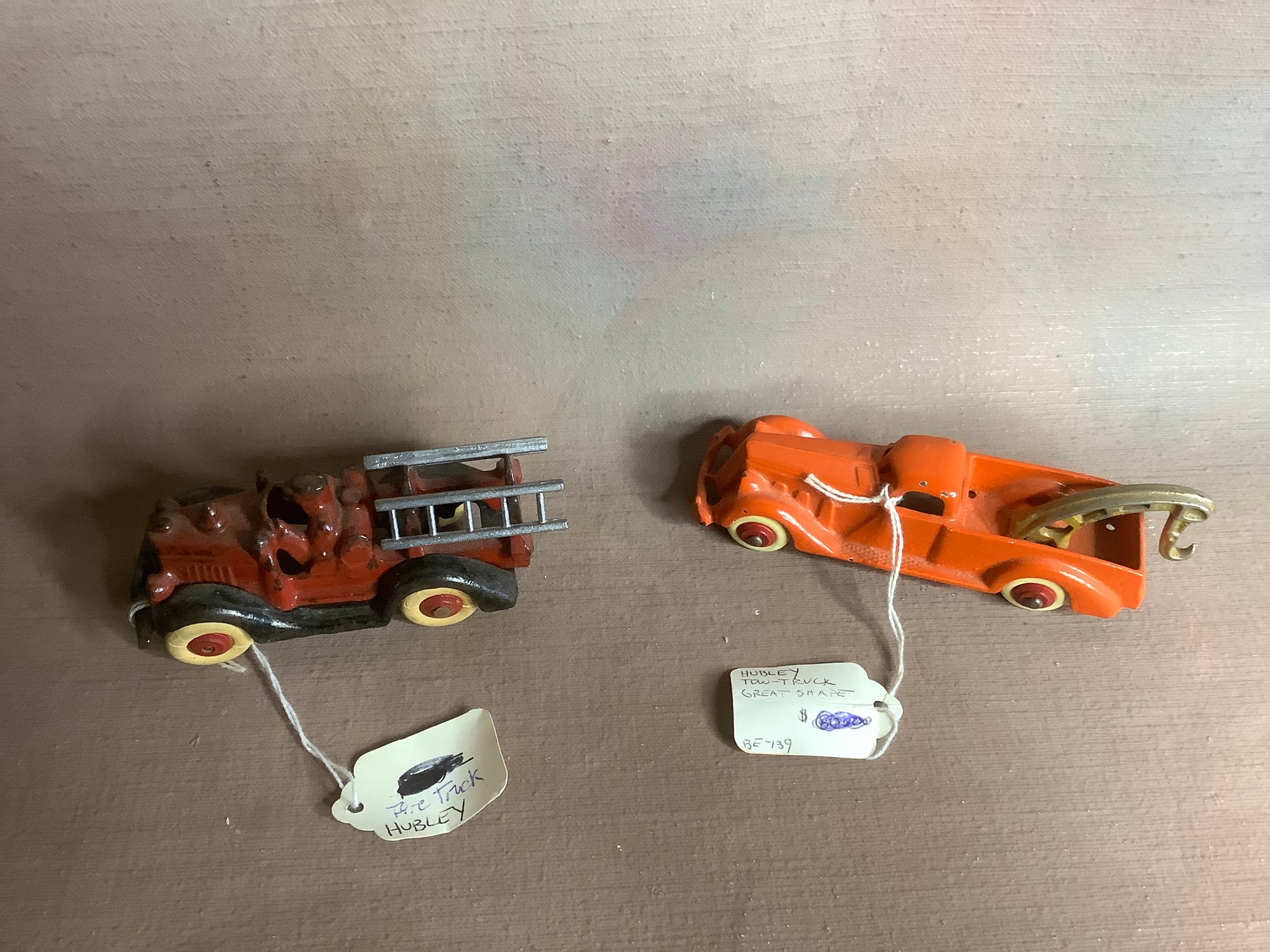 2 Incredible Hubley Trucks #2051863 | Auctionninja.com