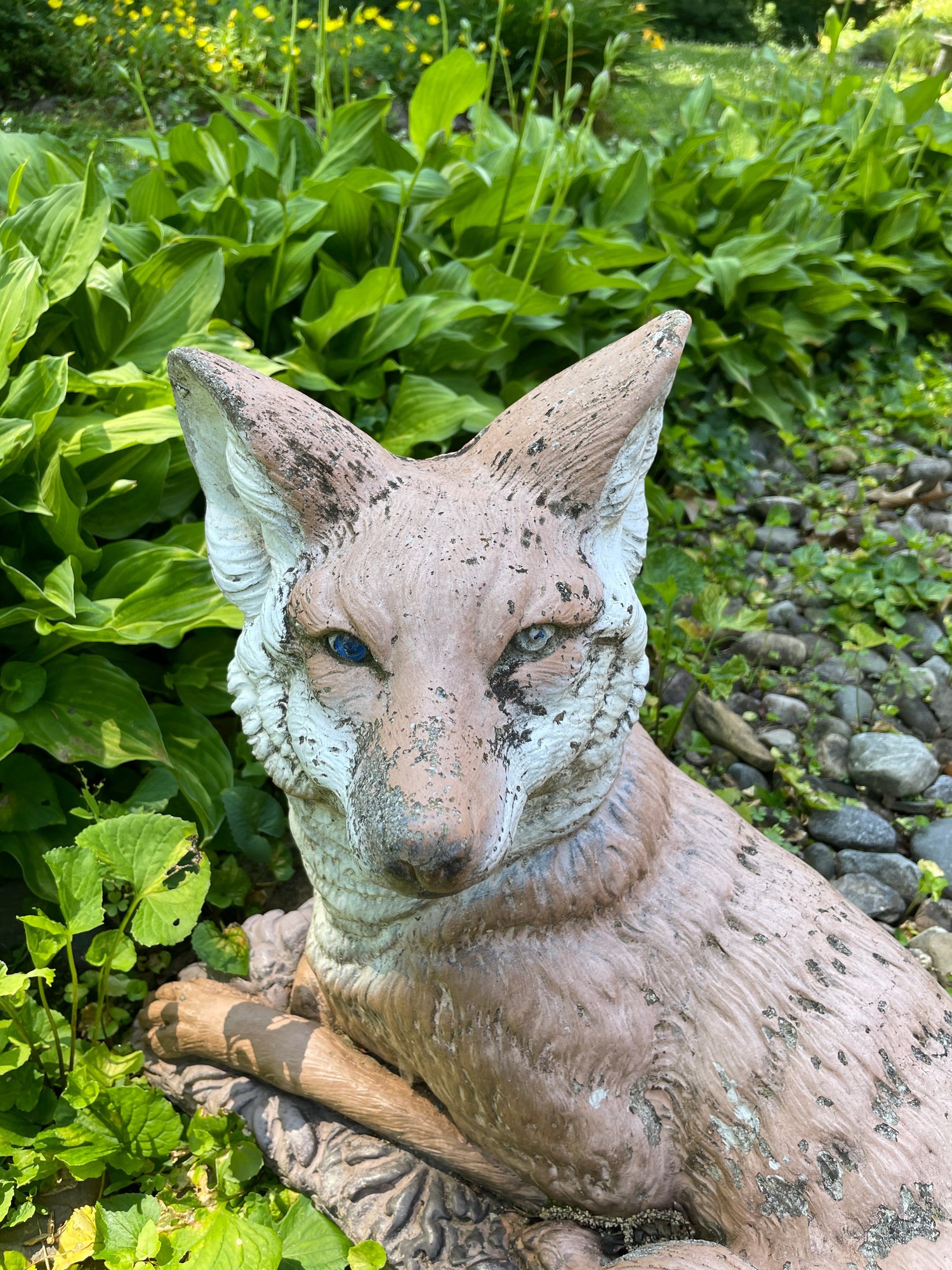 Vintage Cement Fox Garden Statue. #2145536 | Auctionninja.com