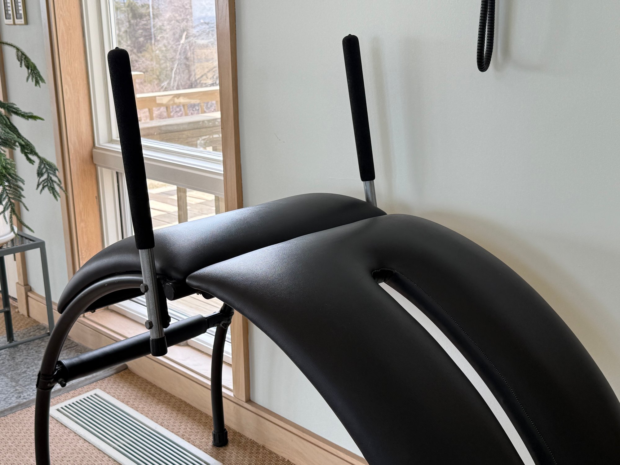 Body Bridge Lumbar Spinal Stretching Inversion Bench #40834091 ...