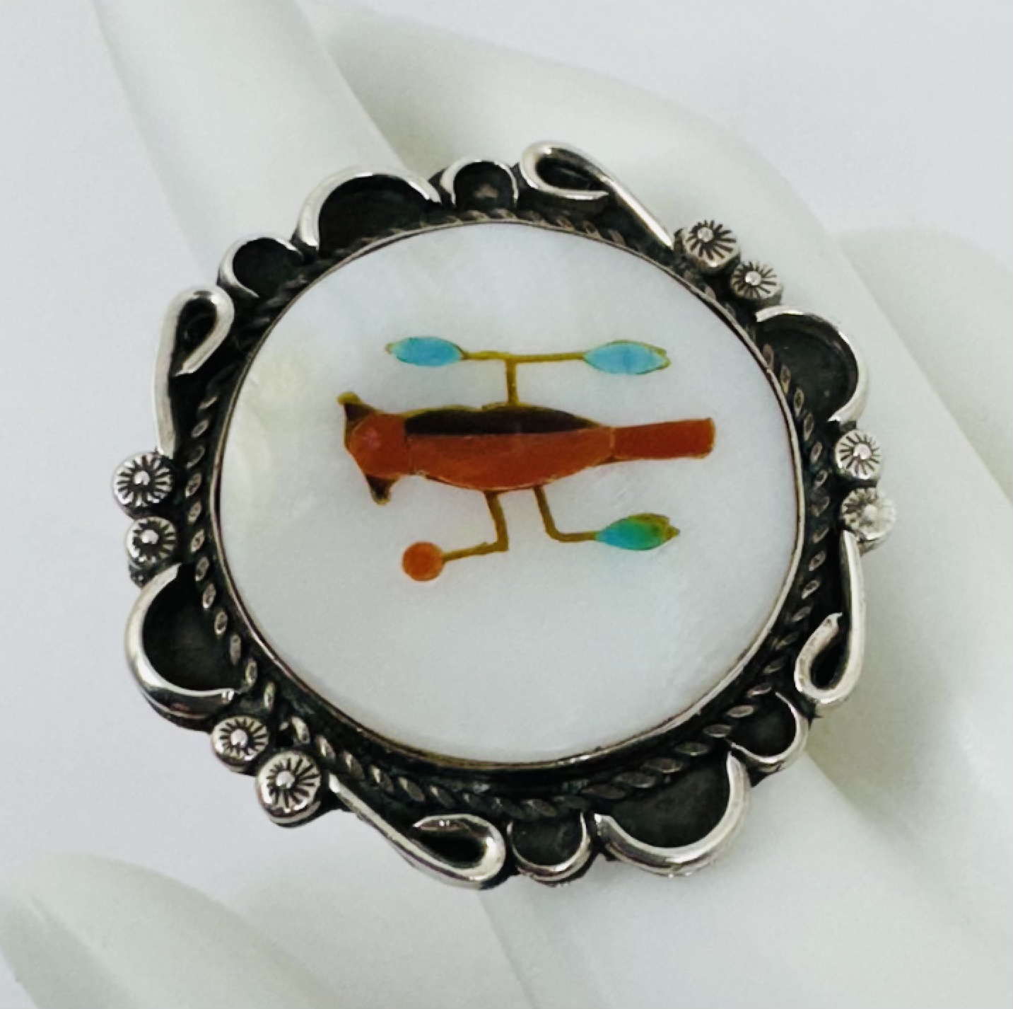 LARGE ZUNI STERLING SILVER INLAY CARDINAL MOTHER OF PEARL CORAL ONYX ...