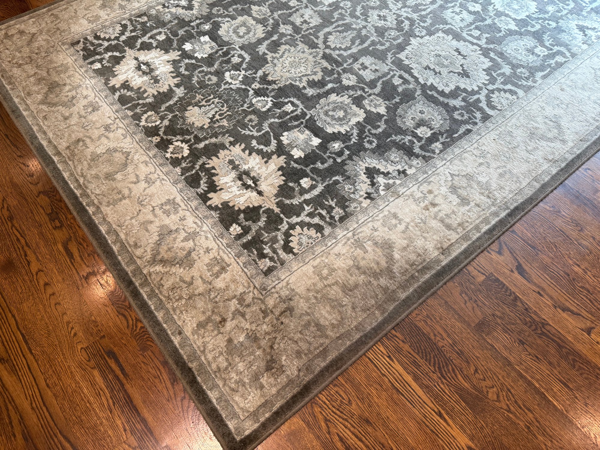 Thomasville Area Rug #40847256 | Auctionninja.com