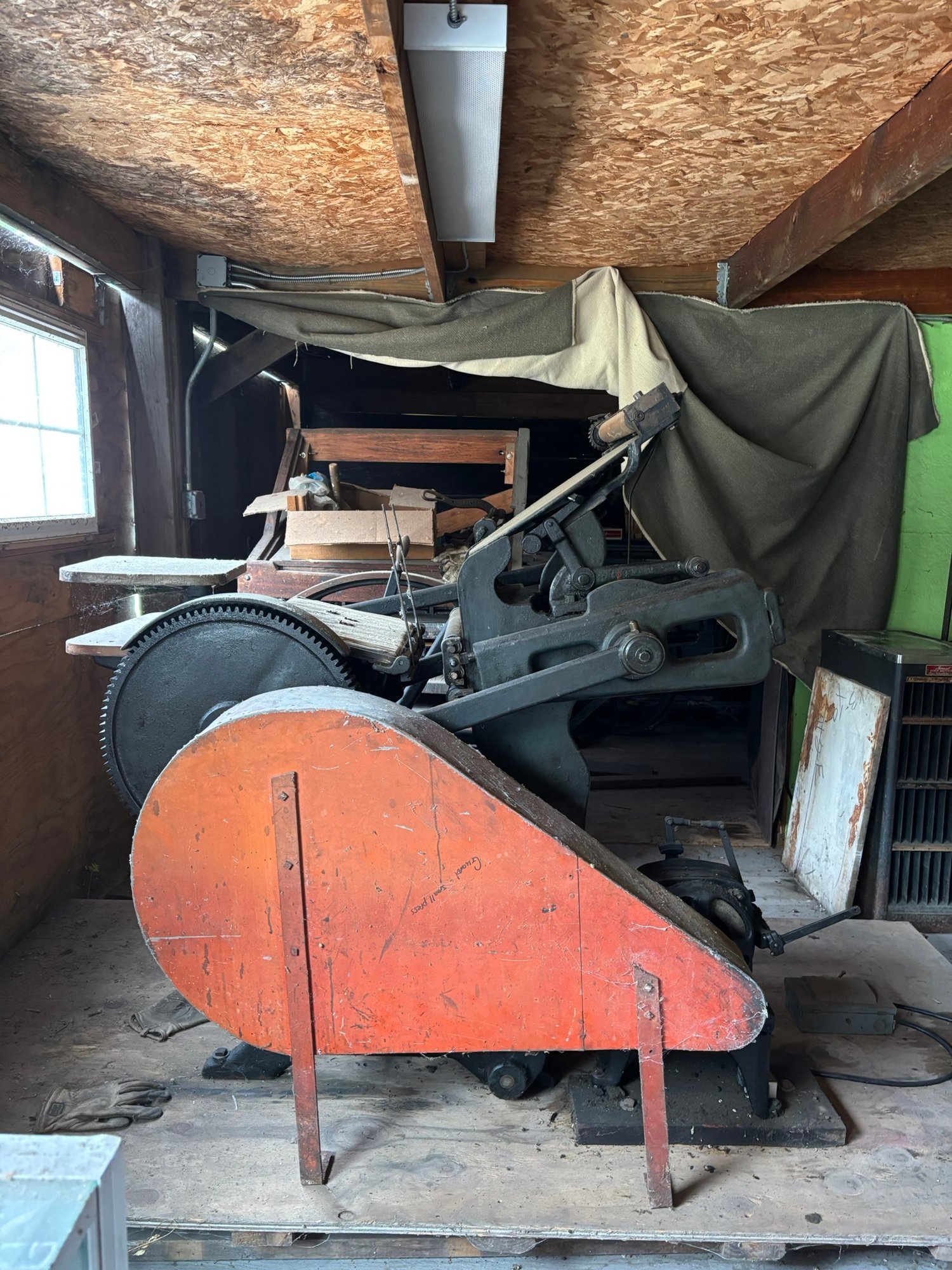 A Chandler & Price Industrial Printing Press With Kimble Electric Motor ...