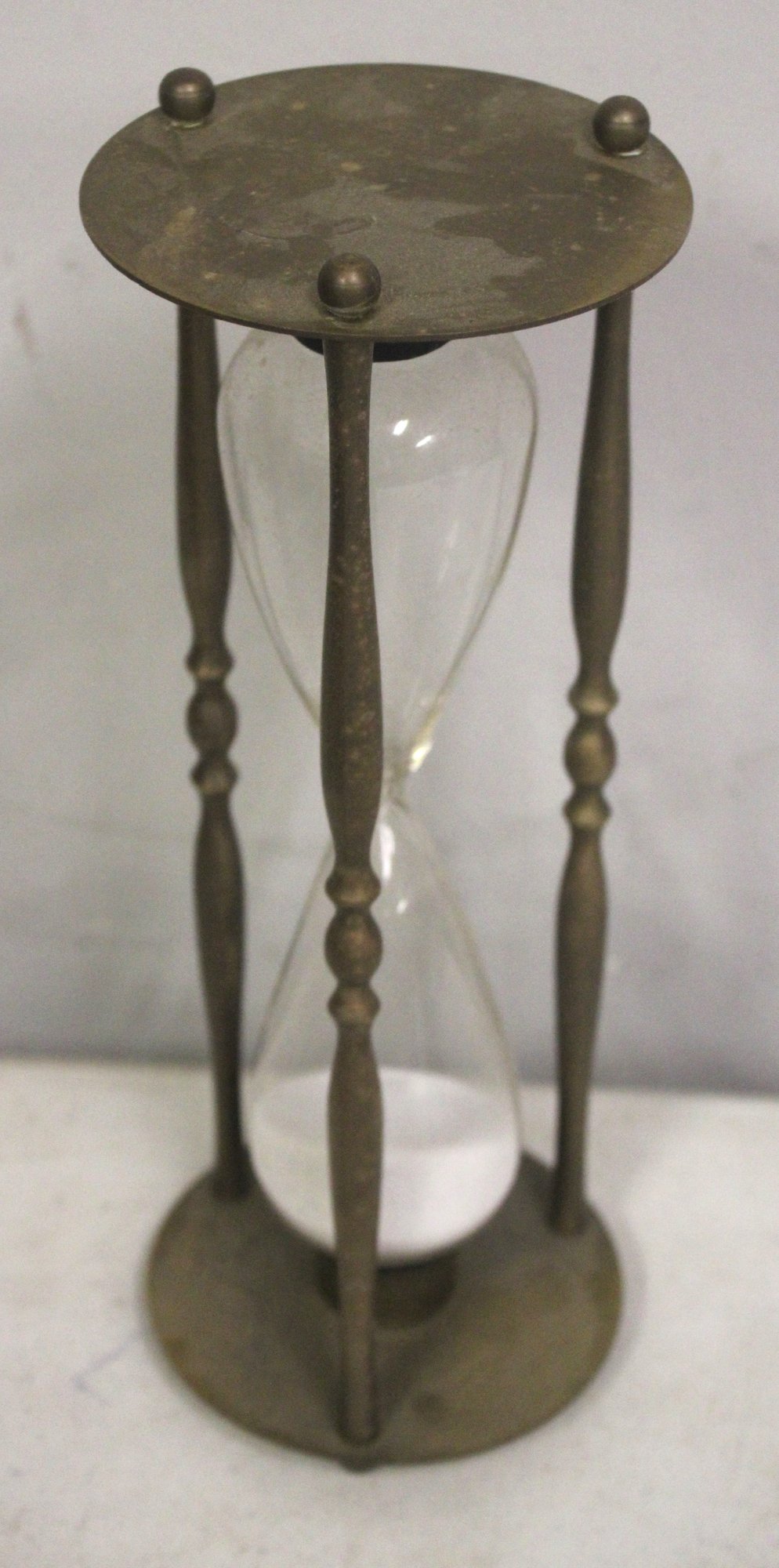Vintage 10" Hour Glass Brass Stand White Sand #1902204 | Auctionninja.com