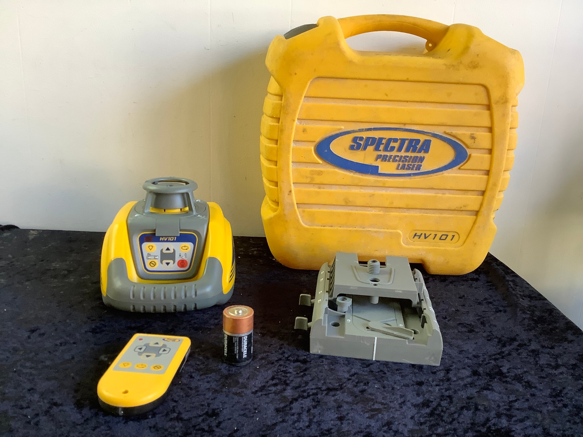 SPECTRA LASER LEVEL #1 #1930199 | Auctionninja.com
