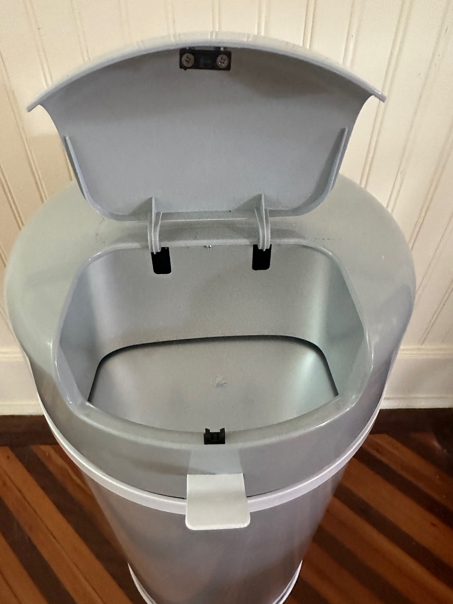 Bubula Steel Diaper Pail Diaper Genie #40800668 | Auctionninja.com