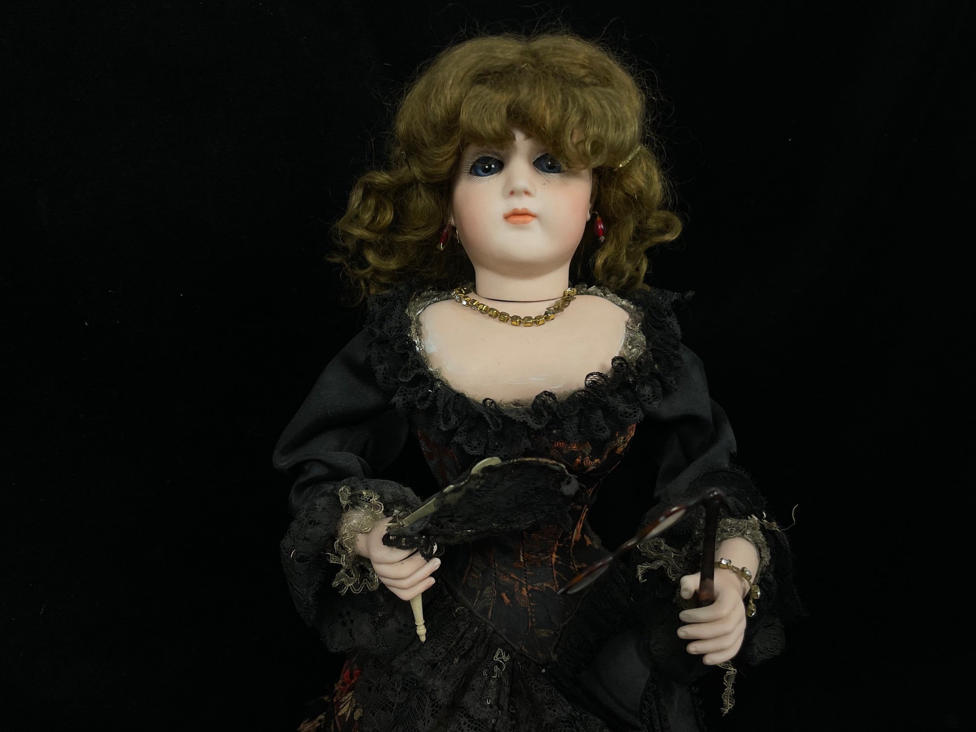 Vintage Victorian Period Automaton Doll #2133415 | Auctionninja.com