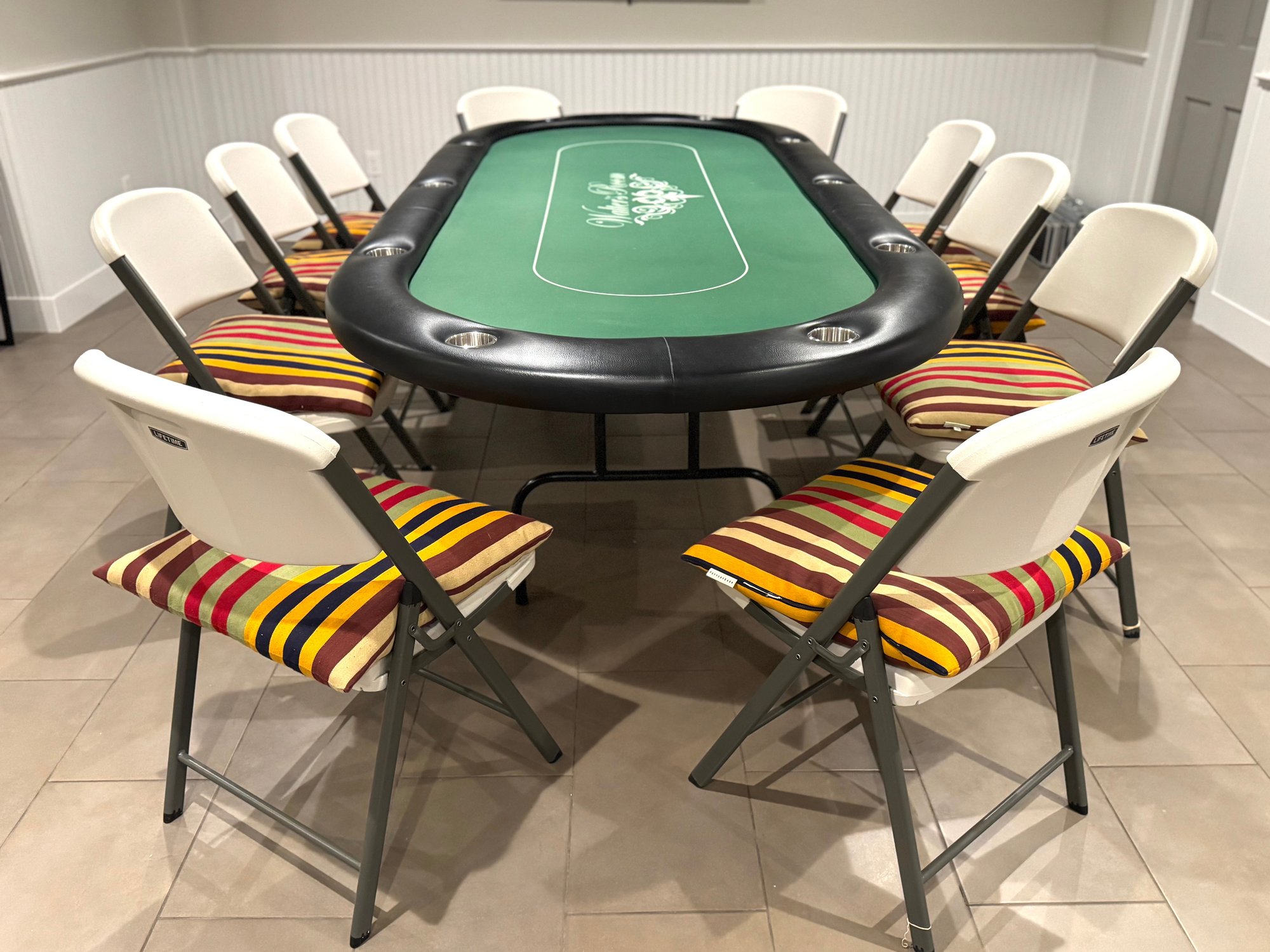 Home Style Texas Hold Em Poker Table With 10 Life Time Folding Chairs #2164168 | Auctionninja.com