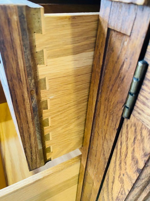 Vintage Guildhall 9 Drawer Dresser By Drexel #2245326 | Auctionninja.com