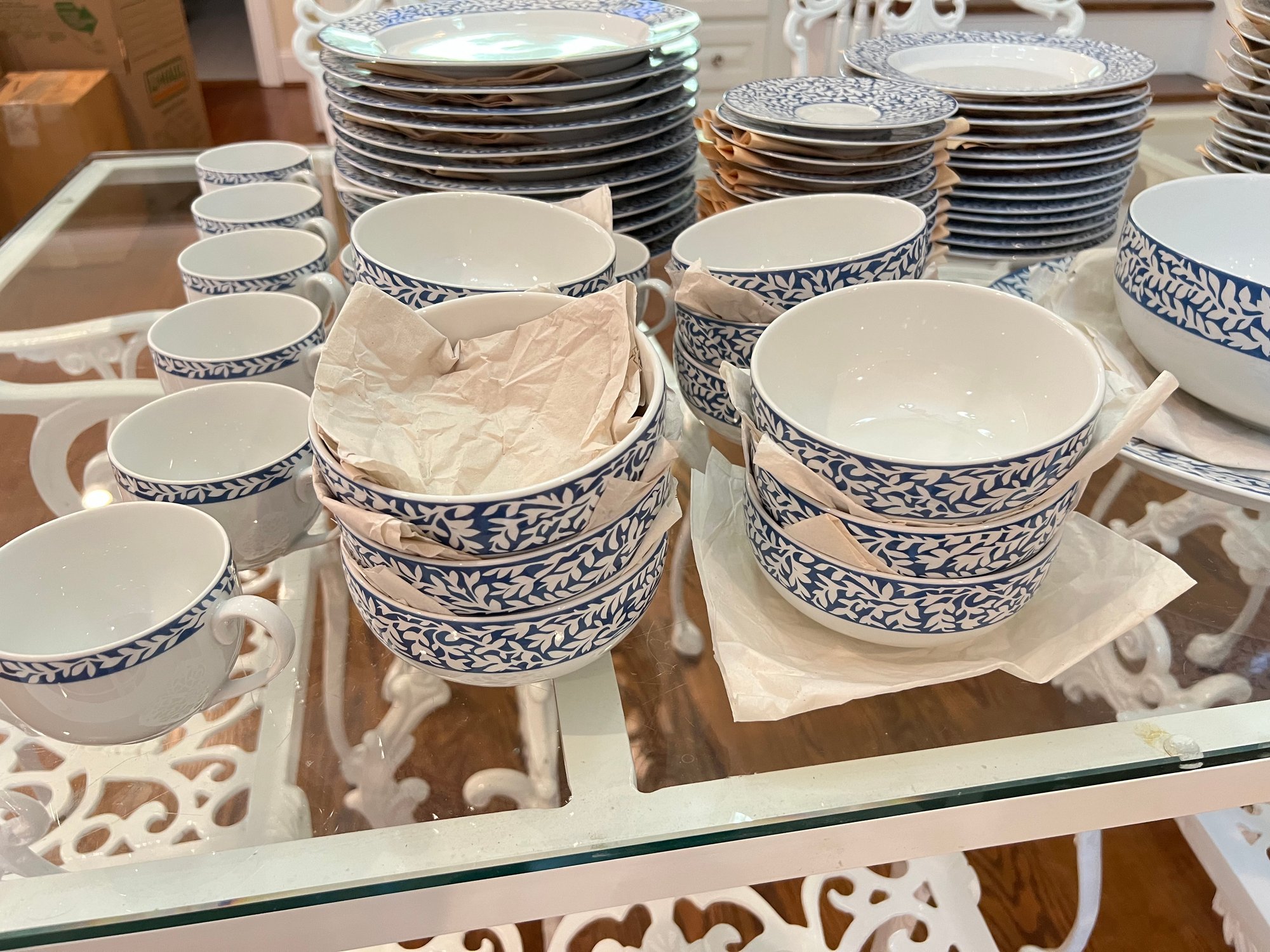 89 Piece Dansk International Designs Trellis Dinnerware Set For 12 In ...