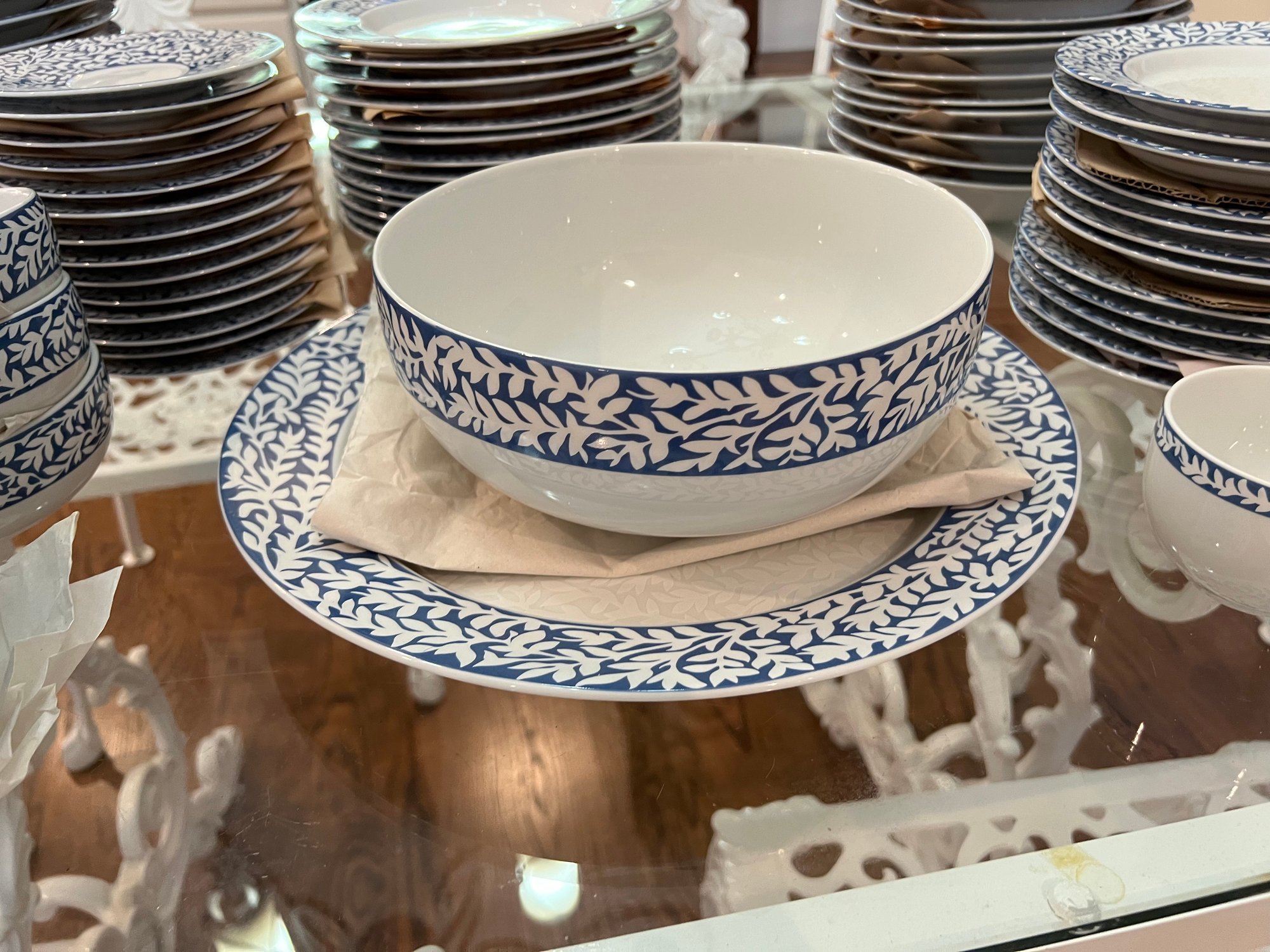 89 Piece Dansk International Designs Trellis Dinnerware Set For 12 In ...