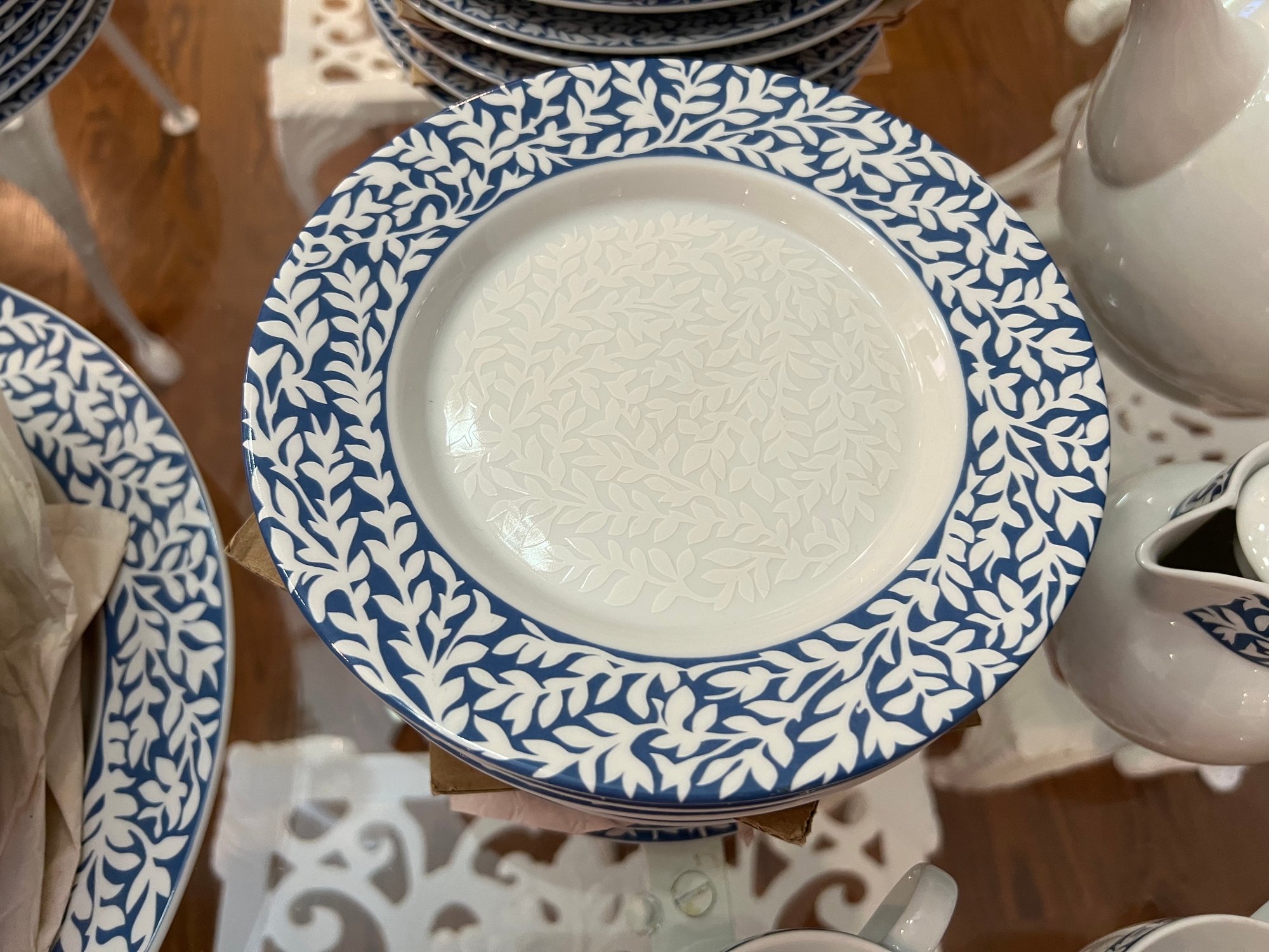 89 Piece Dansk International Designs Trellis Dinnerware Set For 12 In ...
